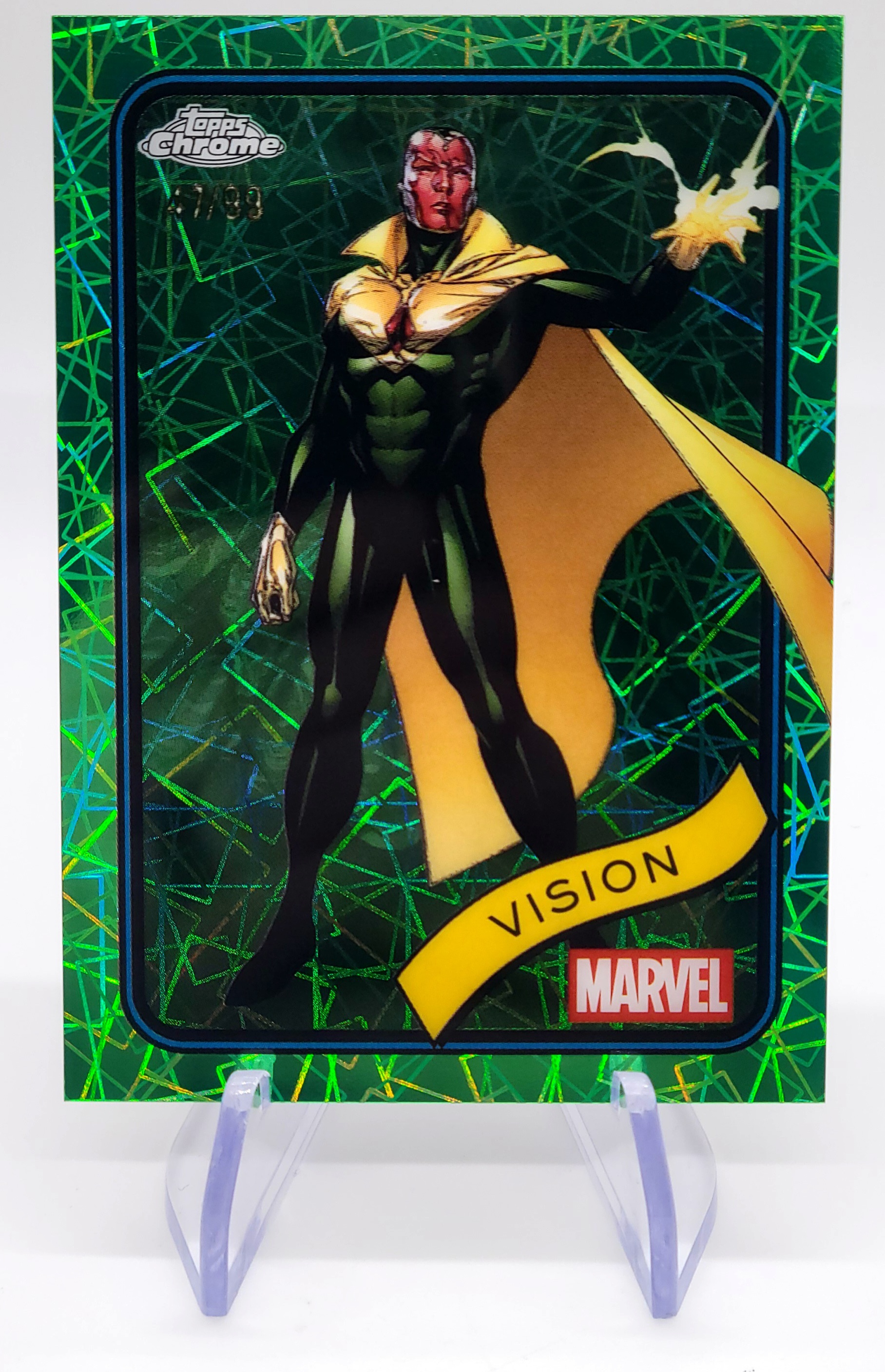 2025 Topps Chrome Marvel Vision #139 Hulk Green Lazer Refractor /99 SP