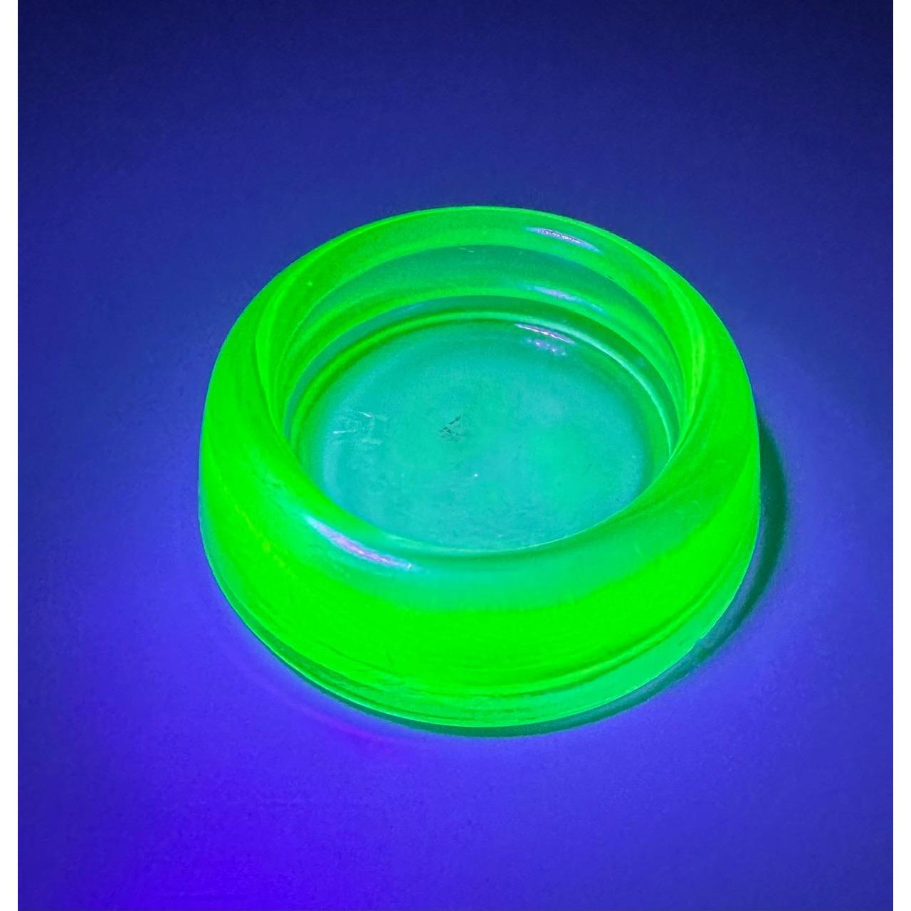 GLOWY GLASS! Vintage Hazel Atlas Green Glow Uranium Glass Furniture ...