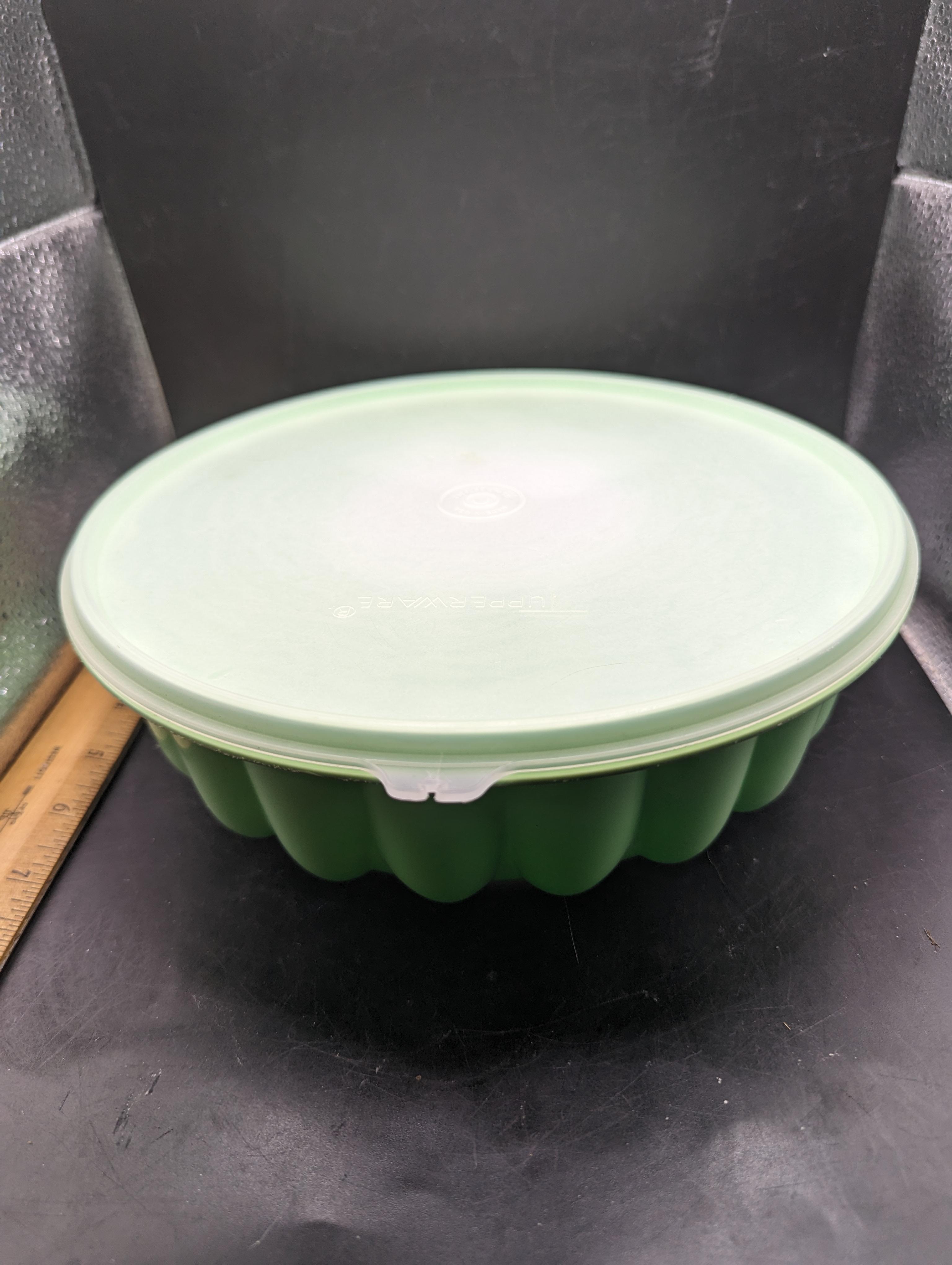 Vintage 3 Piece Tupperware Jello Mold Ice Ring Mint Green 1202 1201 1203