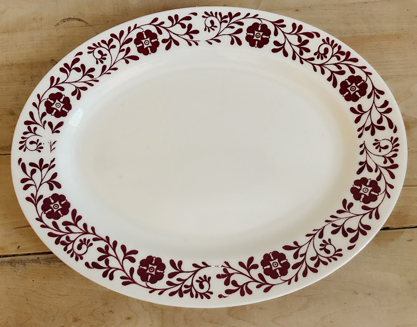 Homer Laughlin Brittany Maroon Red Floral Pattern Restaurant Ware Oval ...