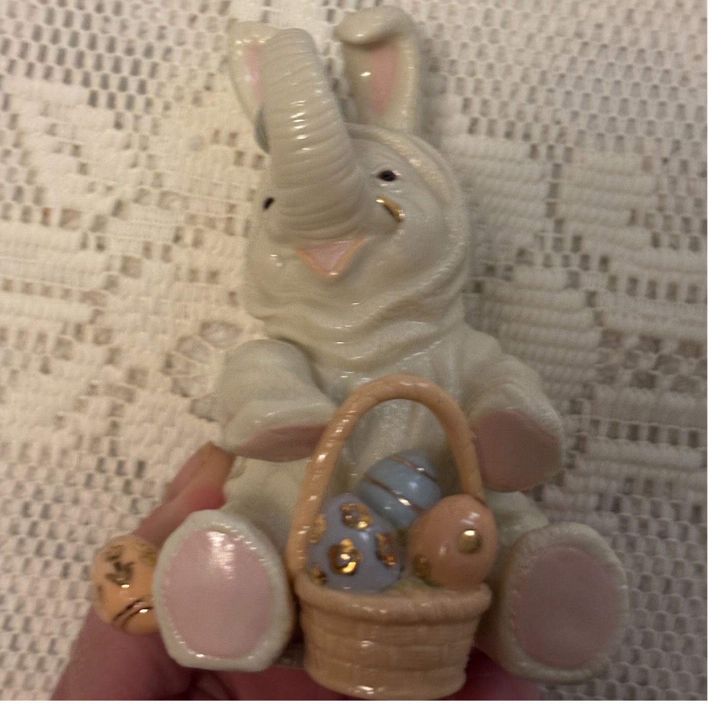 Lenox Easter Bunny Bounce Porcelain Elephant Figurine 24k Gold 4.5”