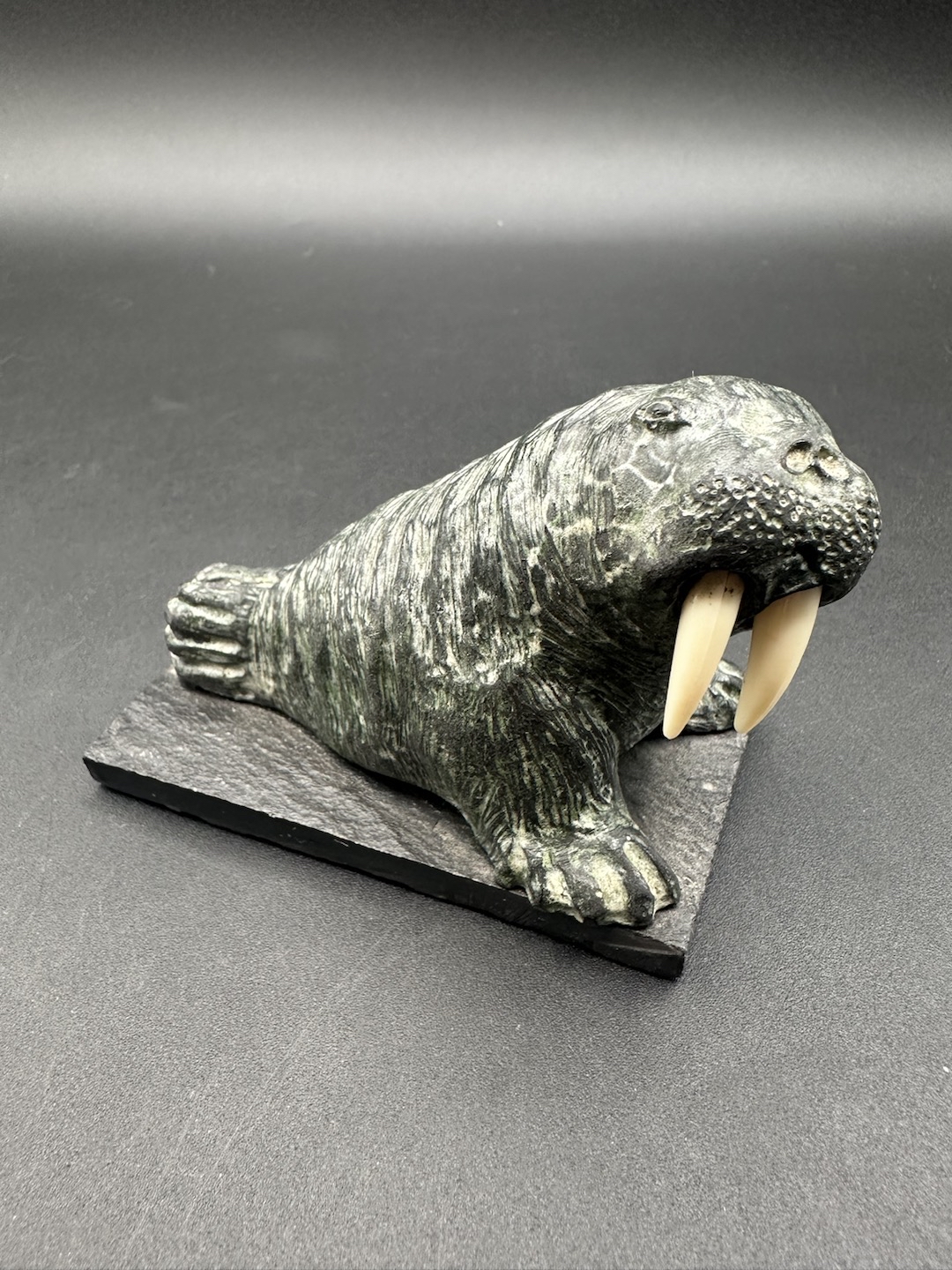 008 Wally, The Walrus Statue