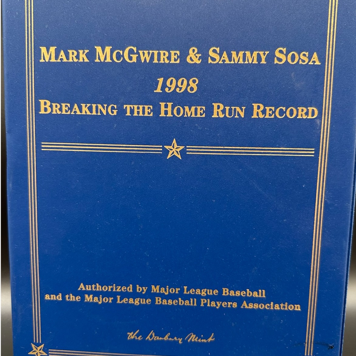 MARK McGWIRE & SAMMY SOSA 1998 Danbury Mint "Breaking the HR Record ...
