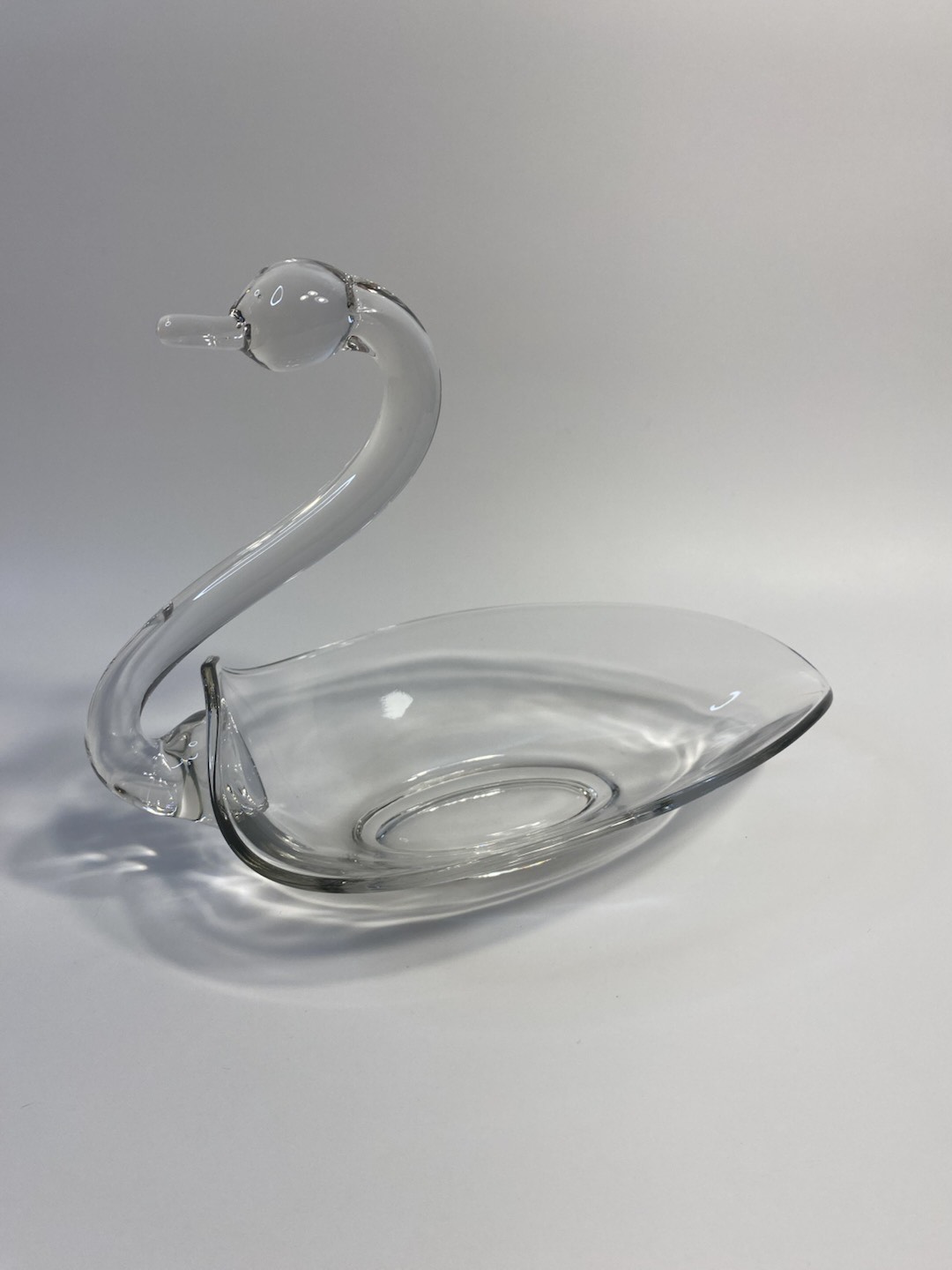 Vintage Clear Glass Swan Candy Dish 6-1/4” High X 8-1/4” Long