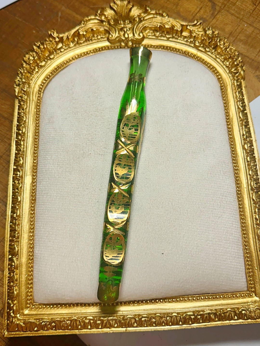 Victorian lachrymatory tear catcher 7”