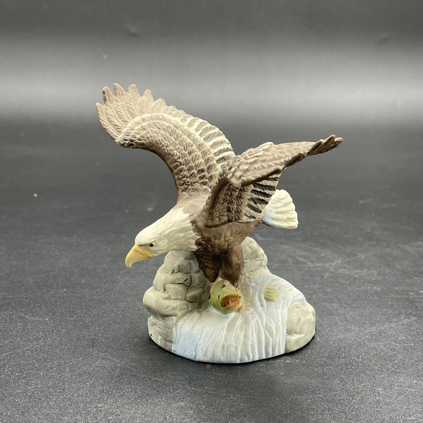 Enesco Bisque Porcelain Bald Eagle with Fish Vintage Figurine Original ...