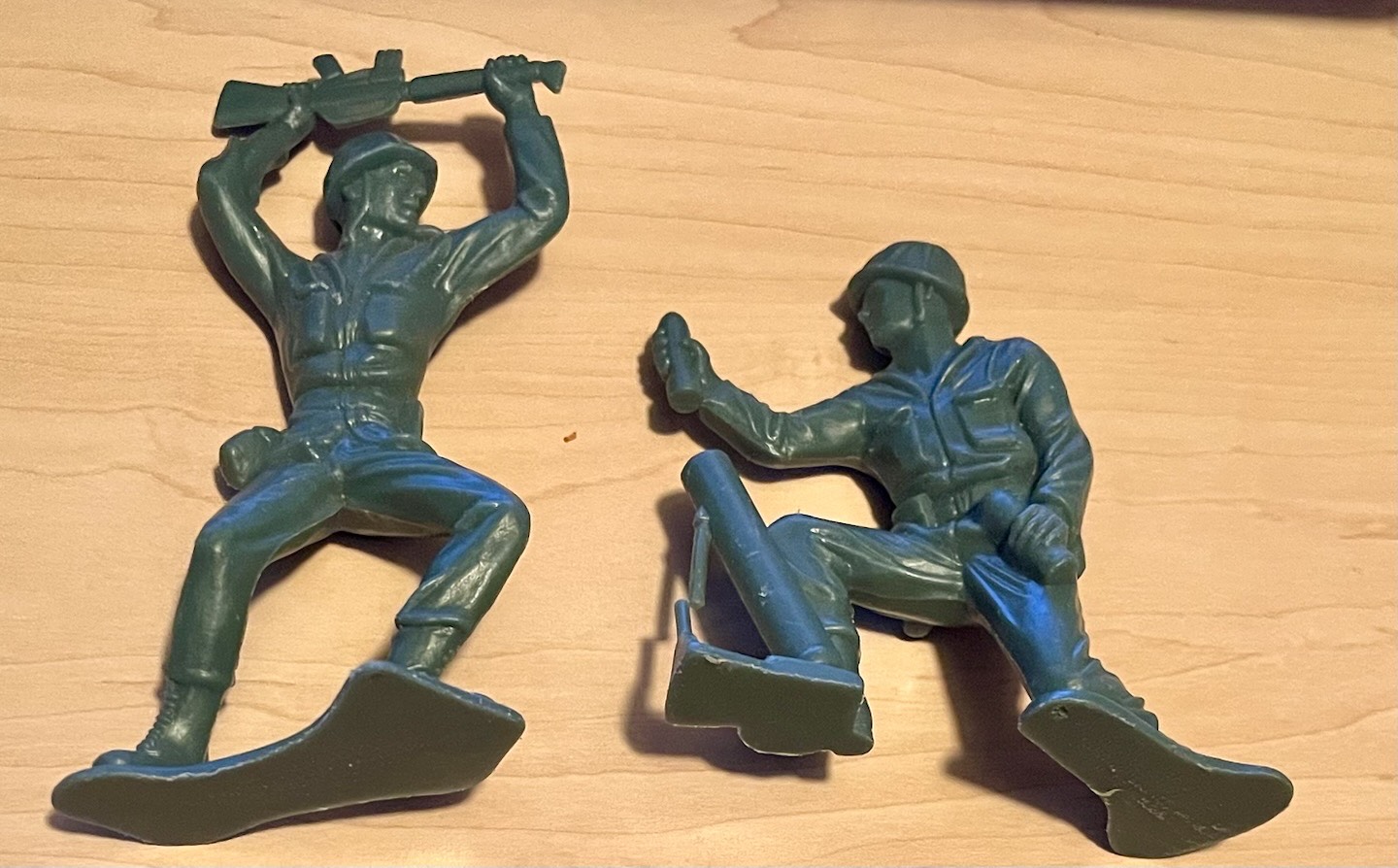Vtg Tim Mee 2 Army Men Rifle Over Head And Mortar Operator Mid Century ...