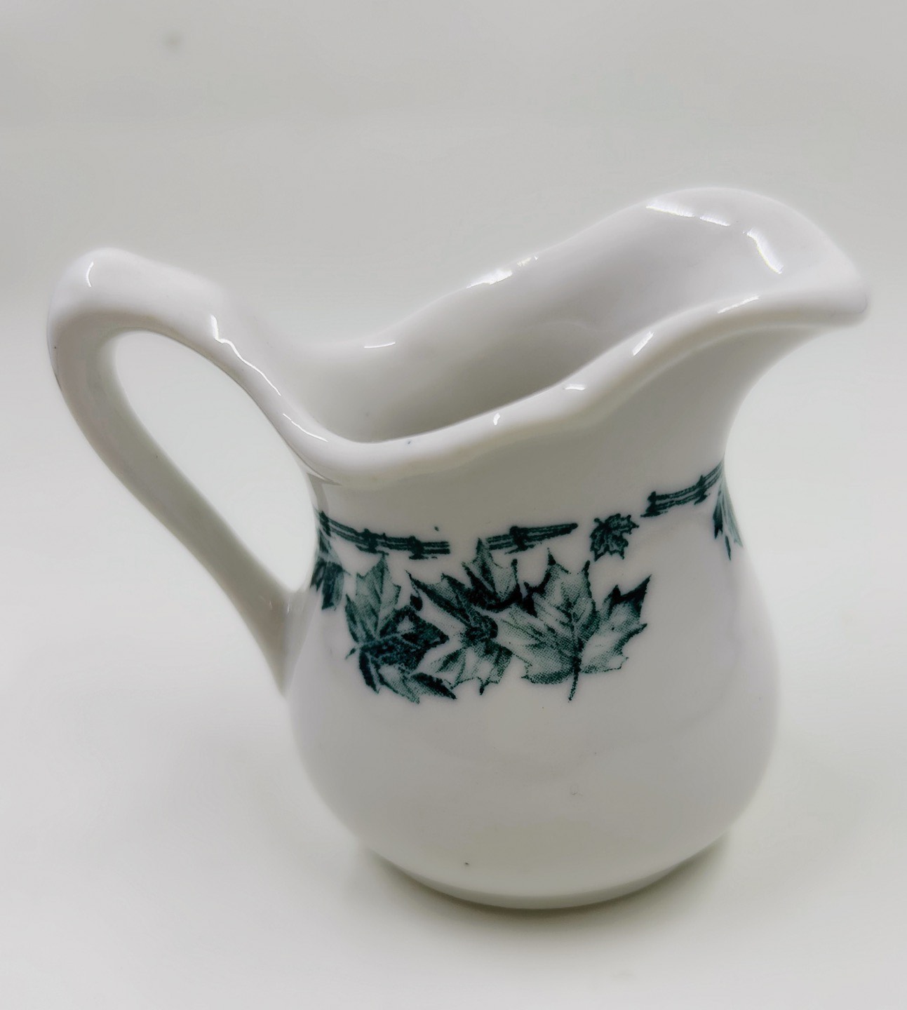 Restaurant Ware Creamer China White With Green Leaves Maple Leaf ...