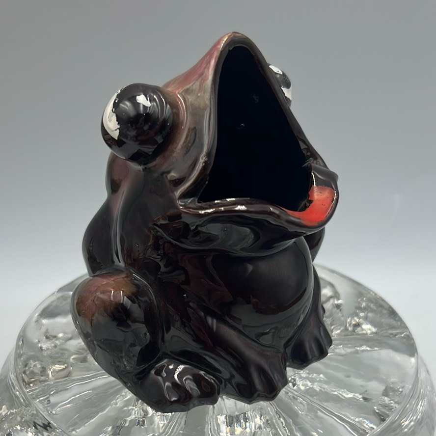 Kitsch Redware Pottery Frog Ashtray 4”