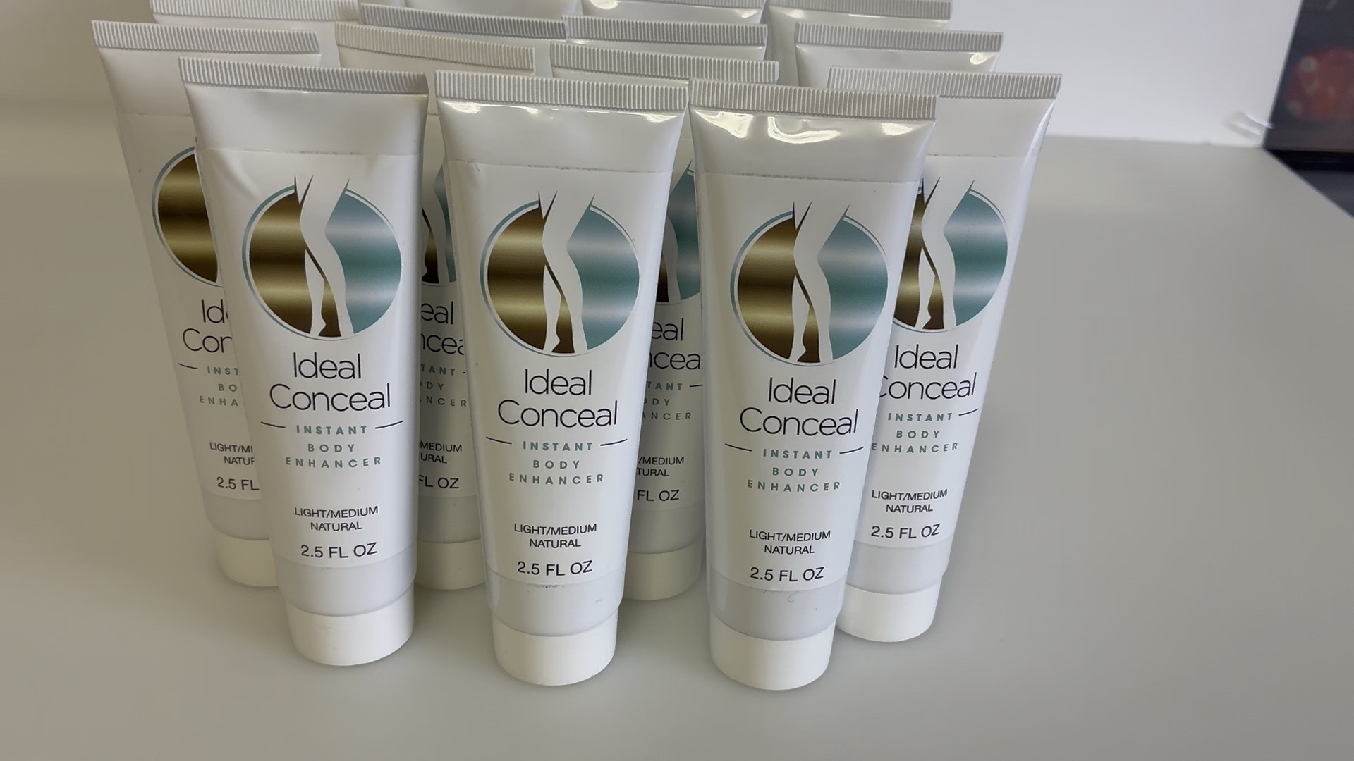 Lot Of (43) Ideal Conceal Instant Body Enhancer~Light/Medium/Natural