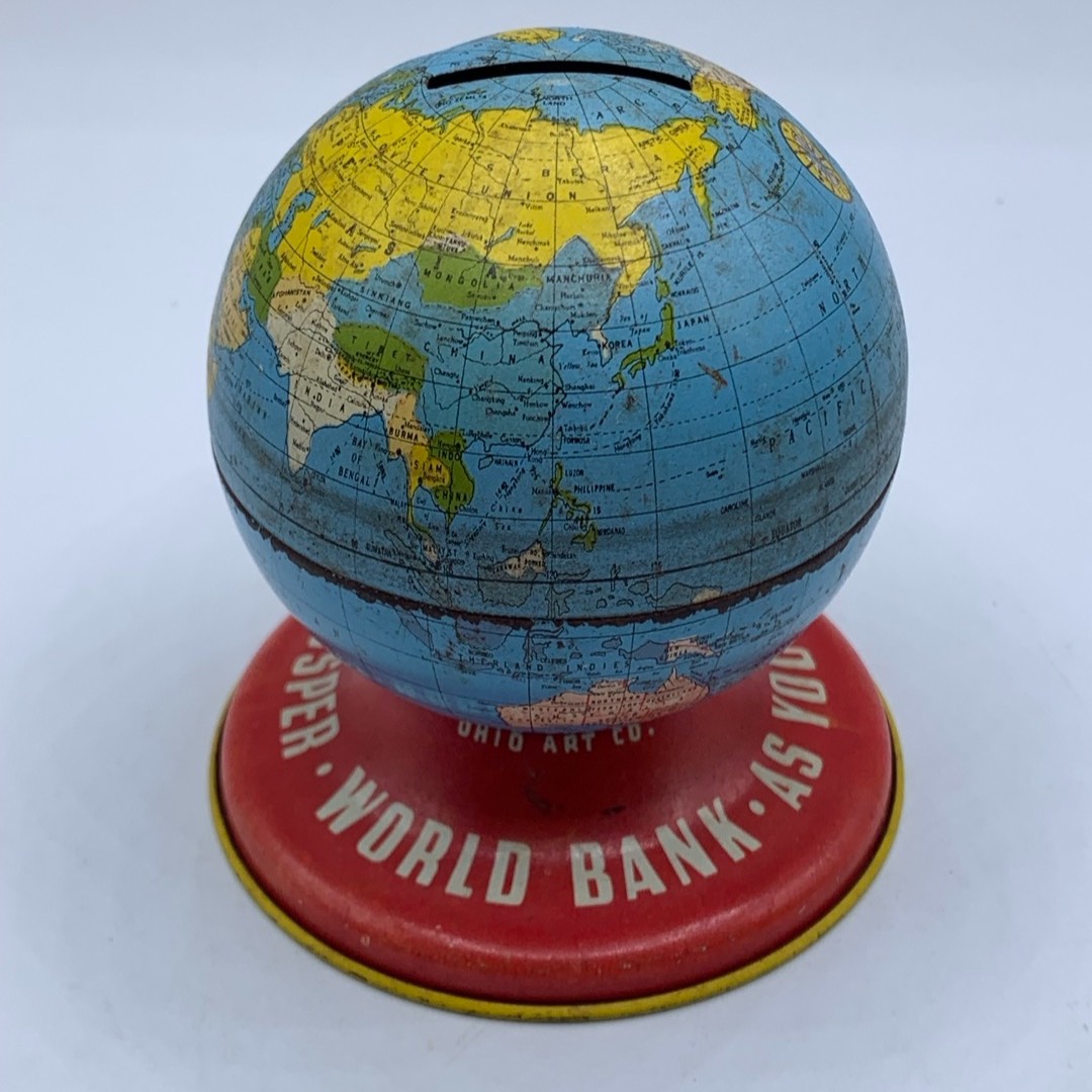 1950’s Mini Tin Globe Coin Bank // Antique Collectible World Bank