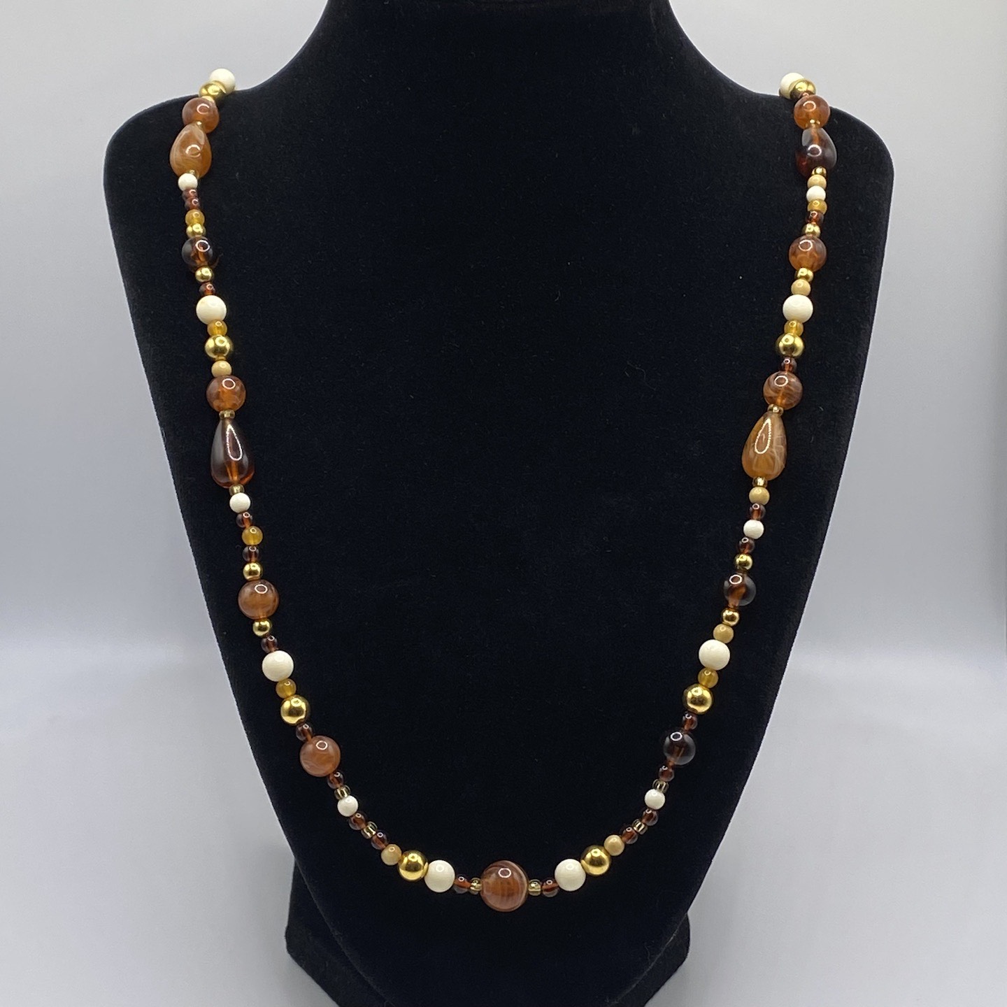 Classy Fall Themed Lightweight Brown Amber Colored Acrylic Beaded ...