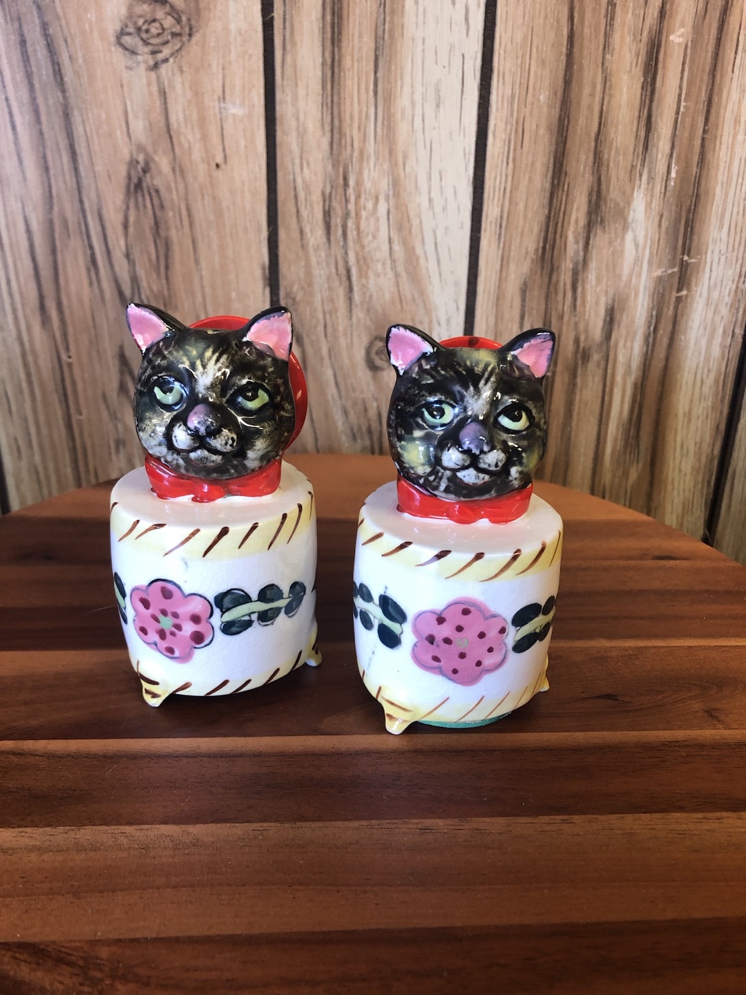 Vintage Cat Salt & Pepper Shakers