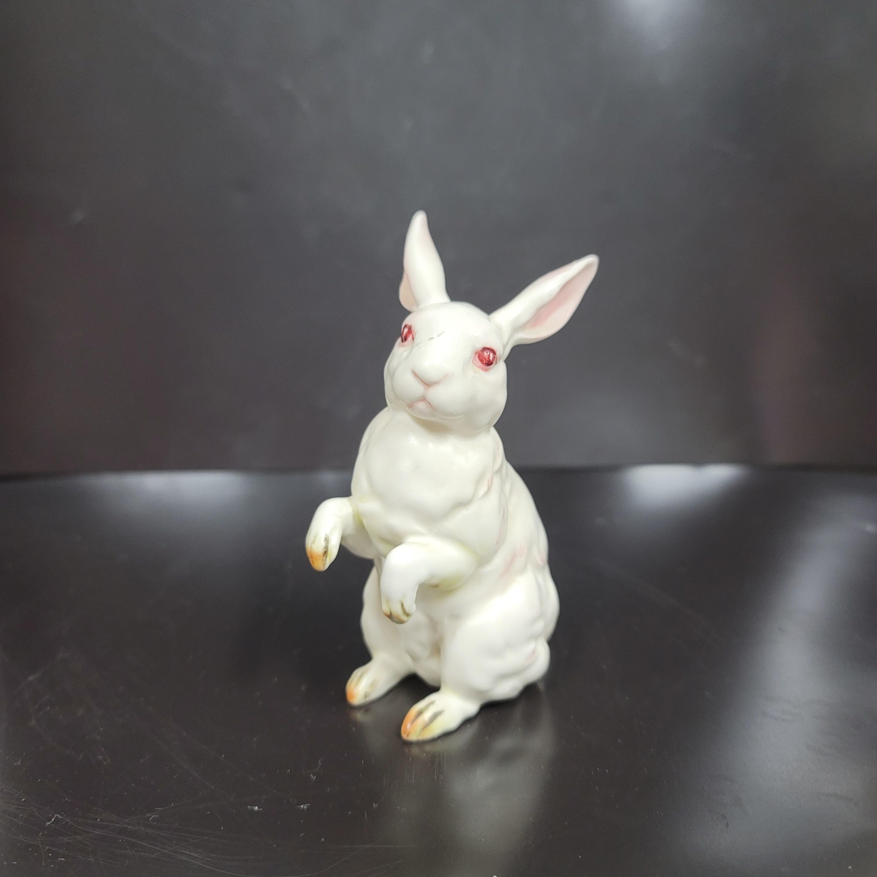 Lefton White Rabbit Bunny Figurine