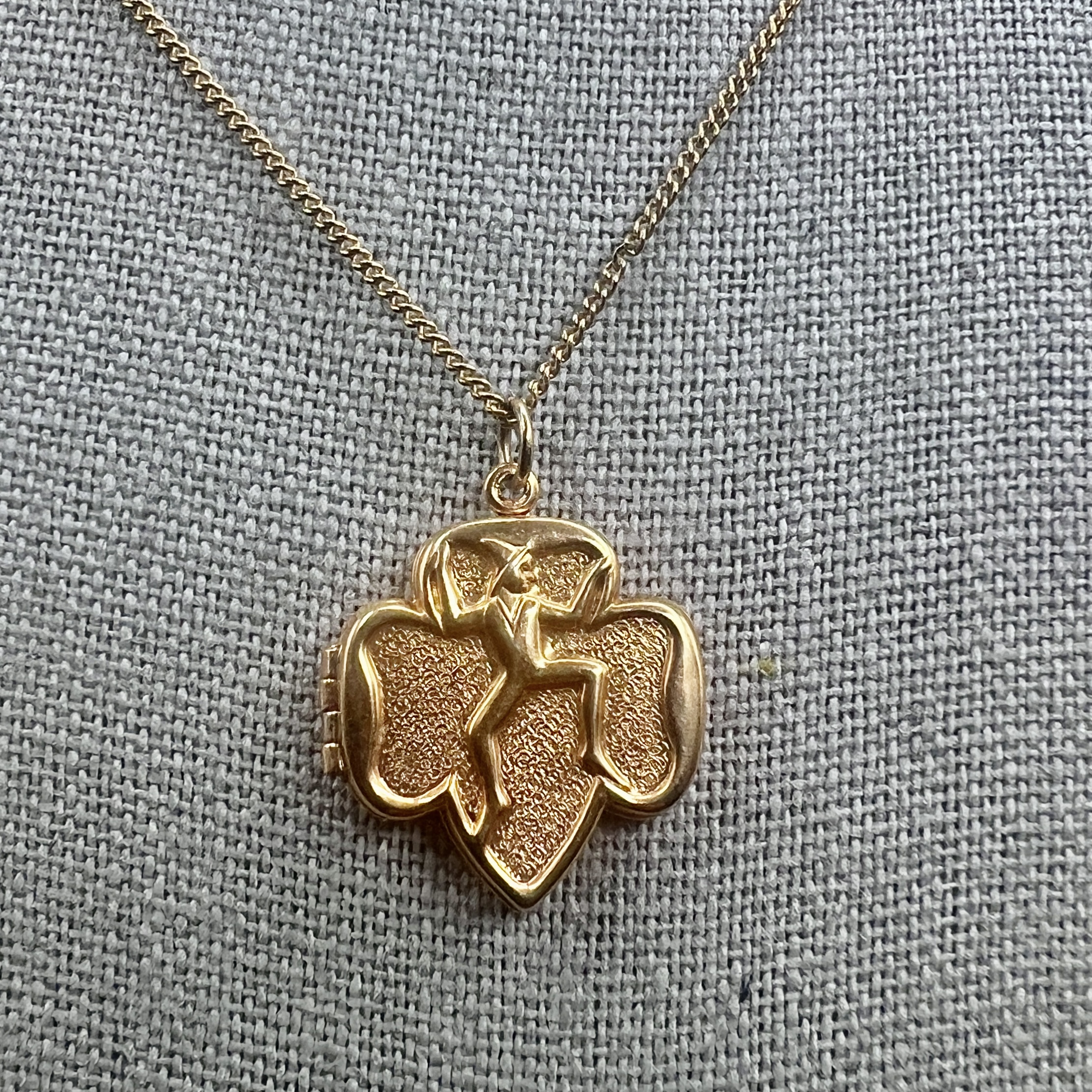 Vintage 1950s Girl Scouts / Brownies Gold Tone Locket Trefoil Elf Logo ...