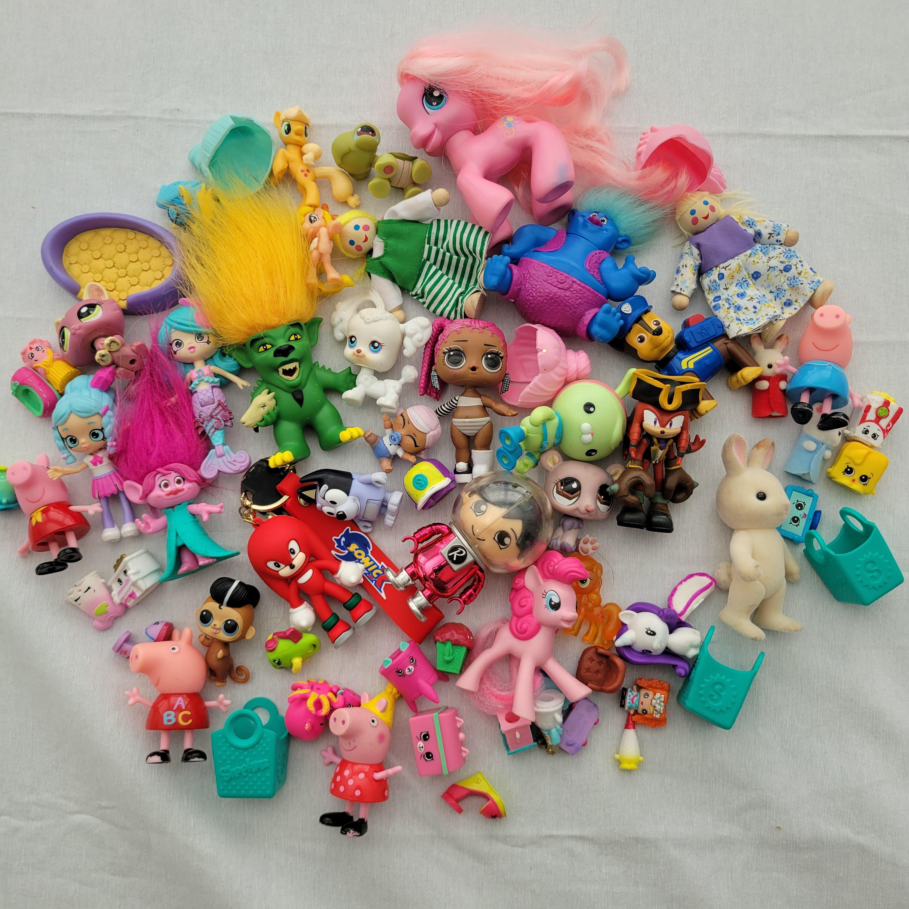 Lot Toys Figures LOL Ryans World LPS Calico Trolls Peppa Pig Shopkins ...