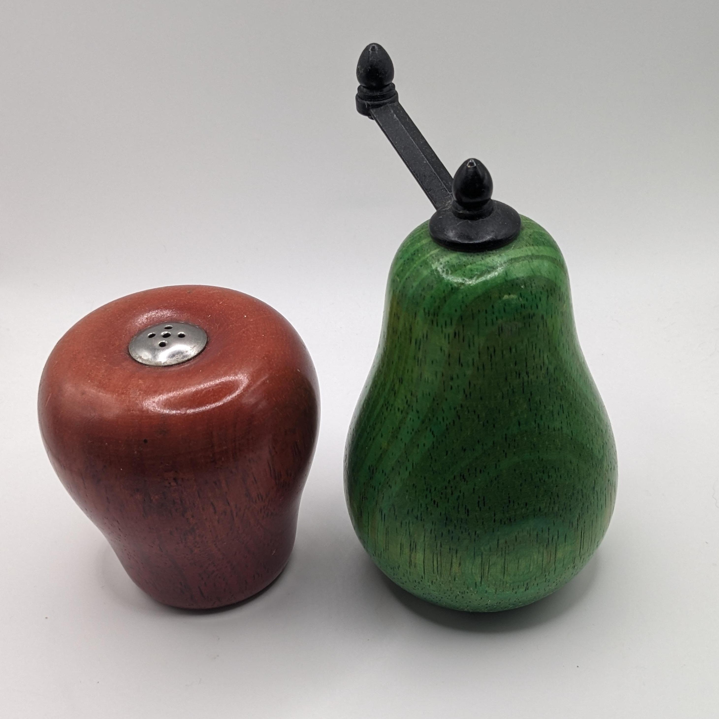 Vintage Wooden Apple and Pear Salt Shaker & Pepper Grinder