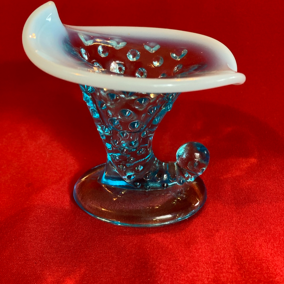 13. VTG Fenton Cornucopia Vase