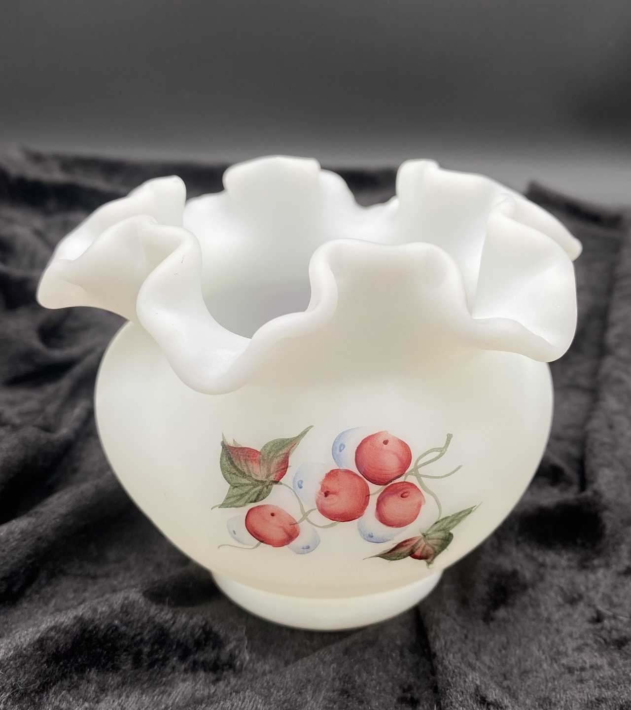 Vintage Fenton White Satin Rose Bowl, “Winterberry”, Original Stickers ...