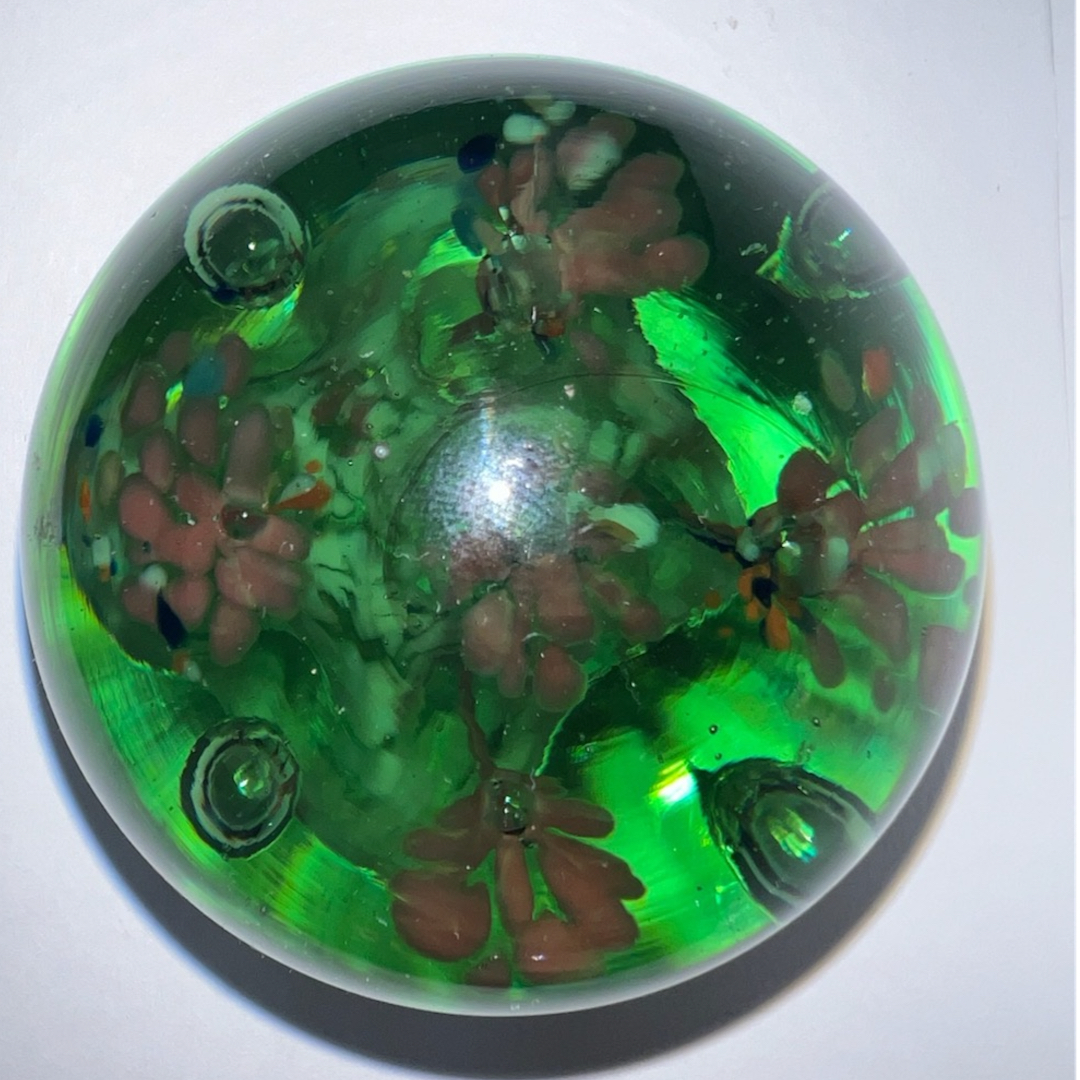 Green Glass Paperweight With Flowers & Bubbles Design ~3” x 3.25” diameter