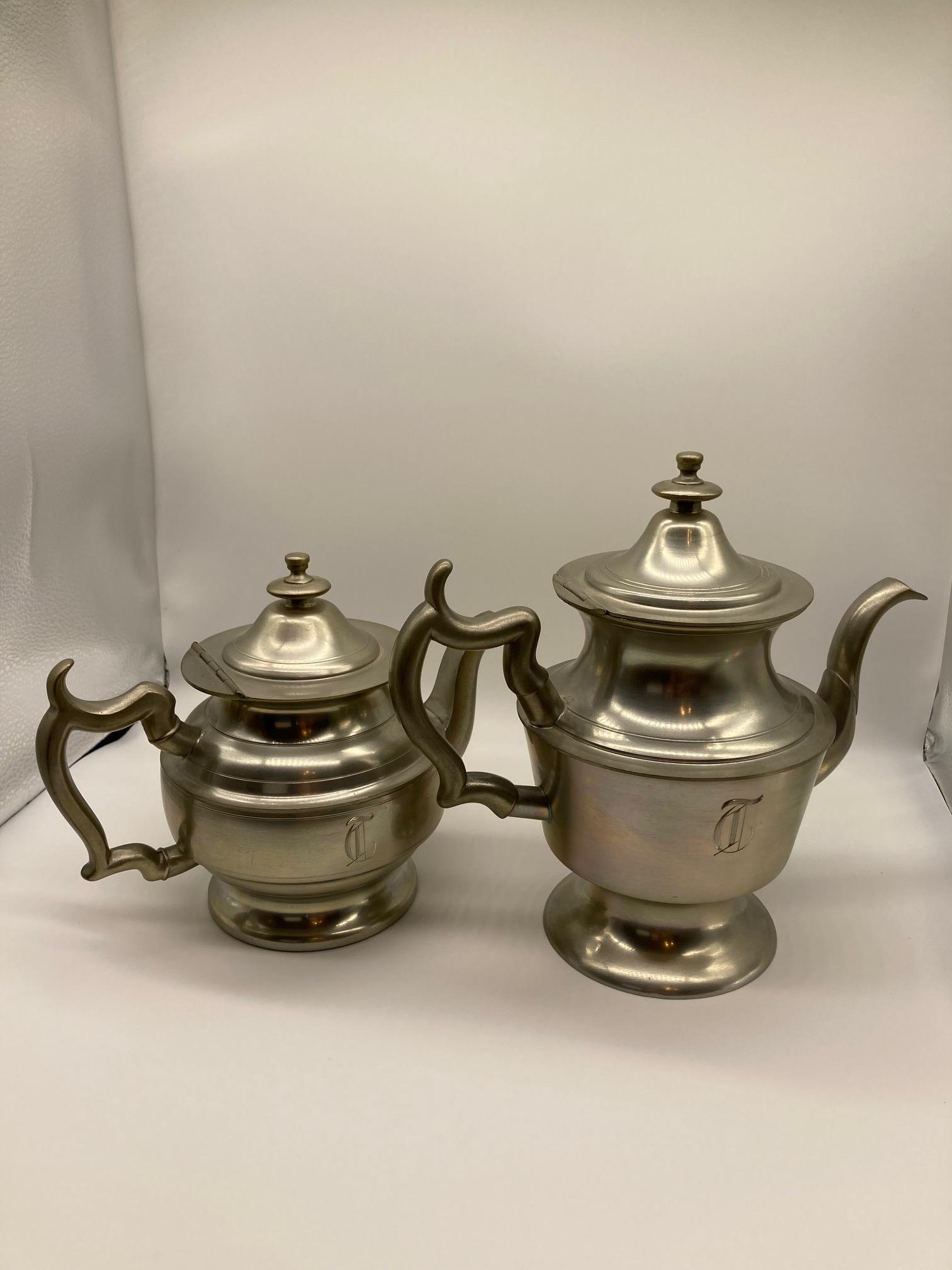 2 Pewter teapots Woodbury CT Large/Small Teapot Henry Ford Museum ...