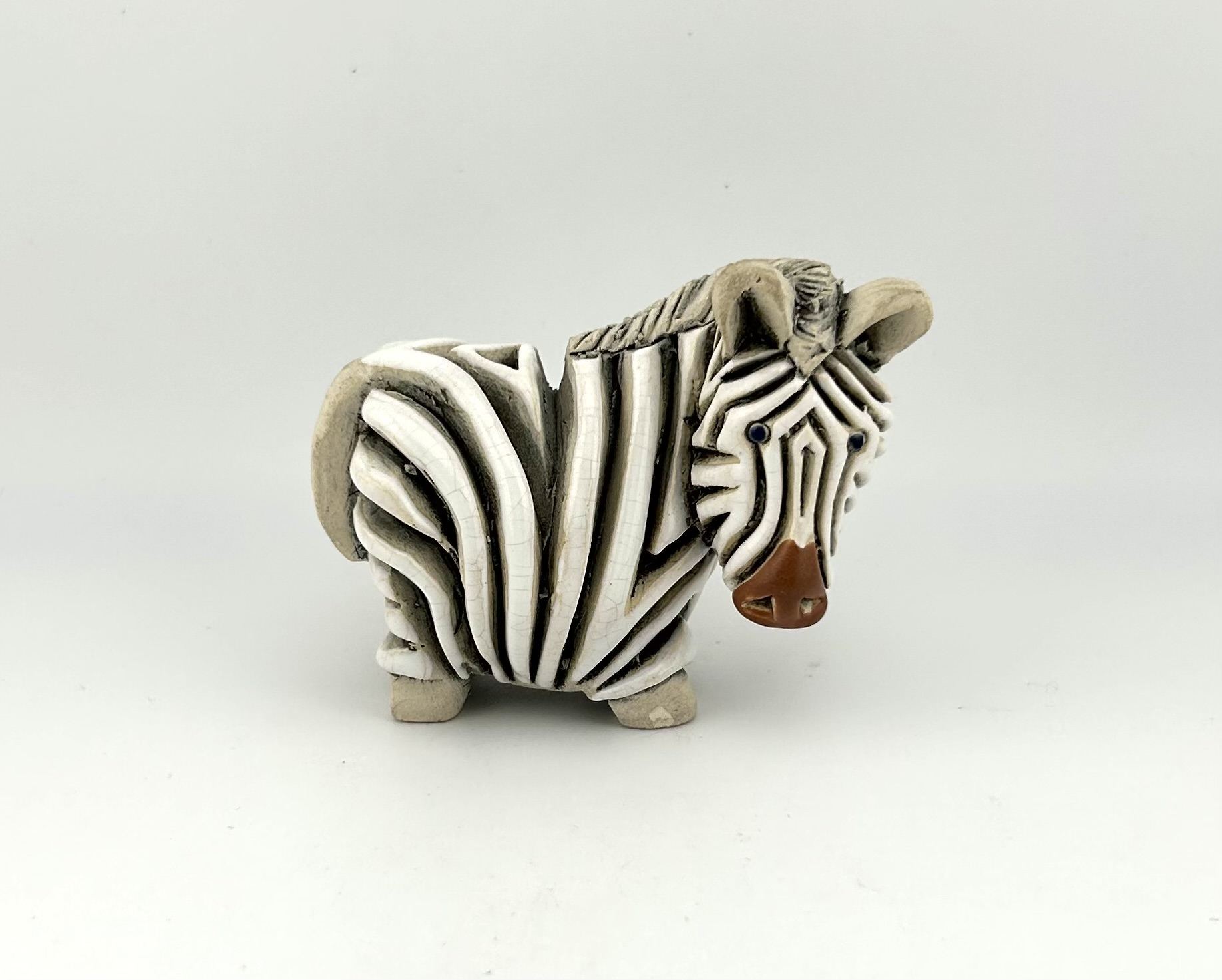 Vintage Artesania Rinconada Pottery Zebra 1.75”x 3.25”x 3”
