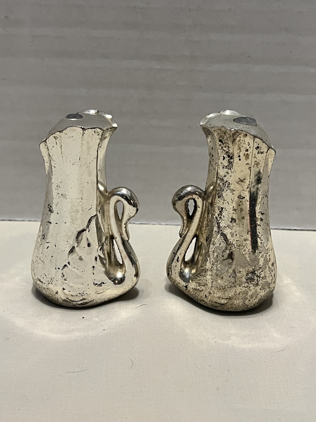 VTG Dawn Salt And Pepper Shakers Floral Very Rare Pattern