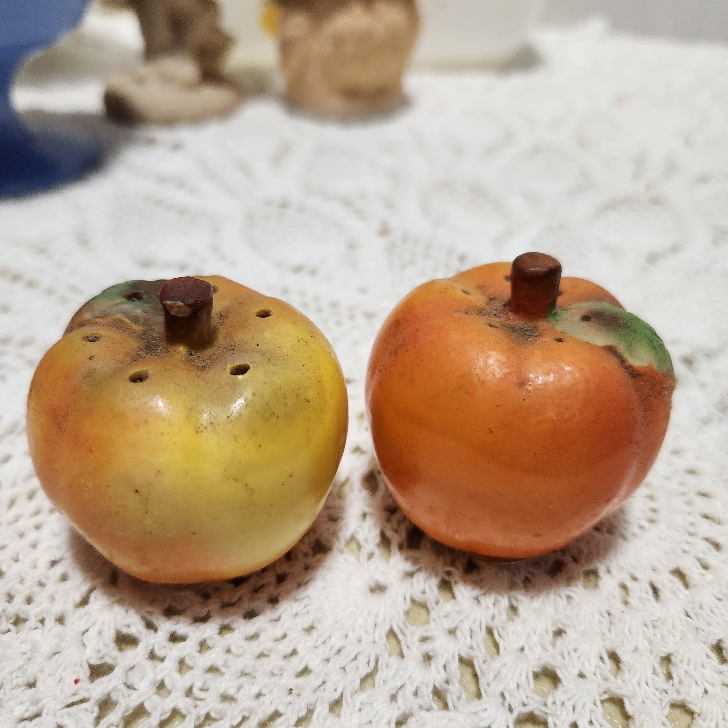Apple Salt And Pepper Shaker