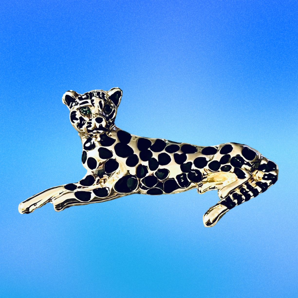 Seated Leopard Goldtone Brooch
