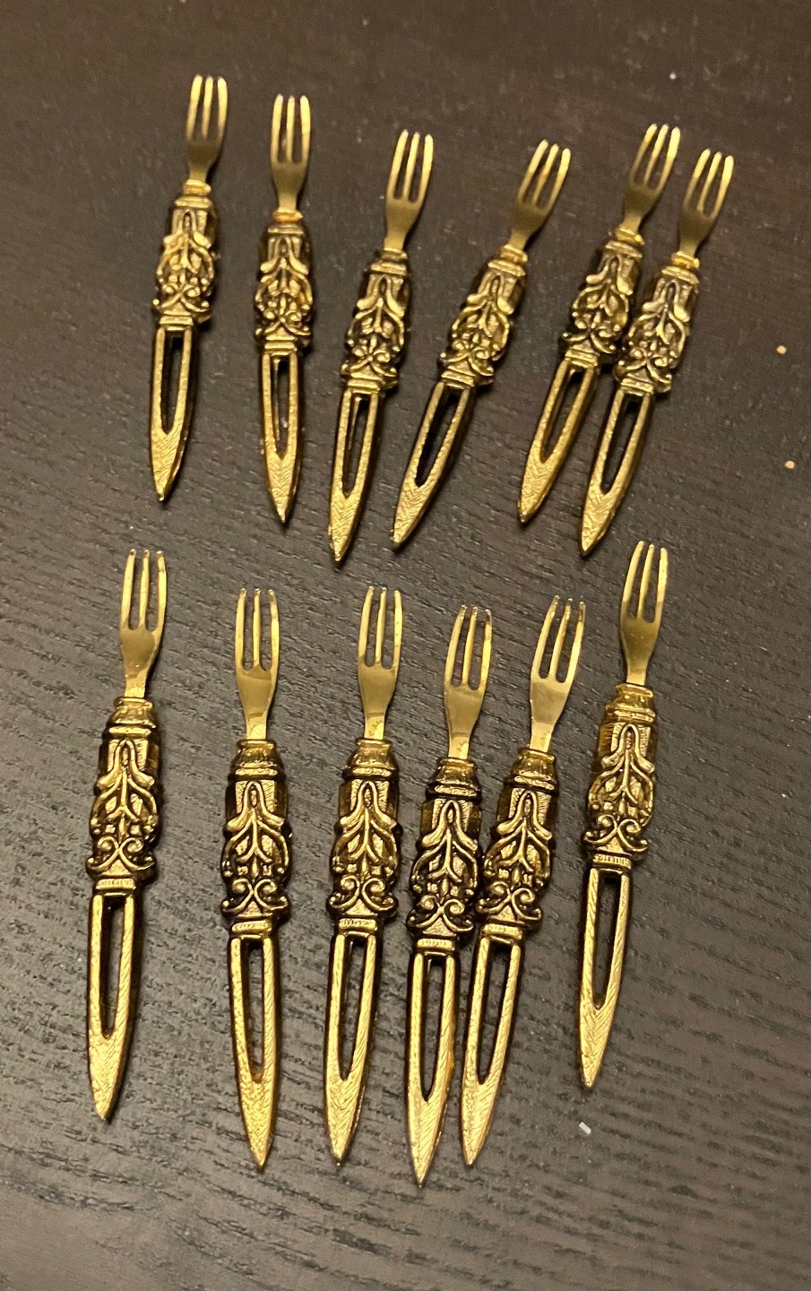 12 VTG Hors d'oeuvre Olive Forks Miniature Brass Gold Tone 3 1/2" long ...