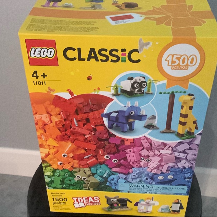 Legos Classics Bricks &Animals (11011) 1500 Pieces New &Sealed