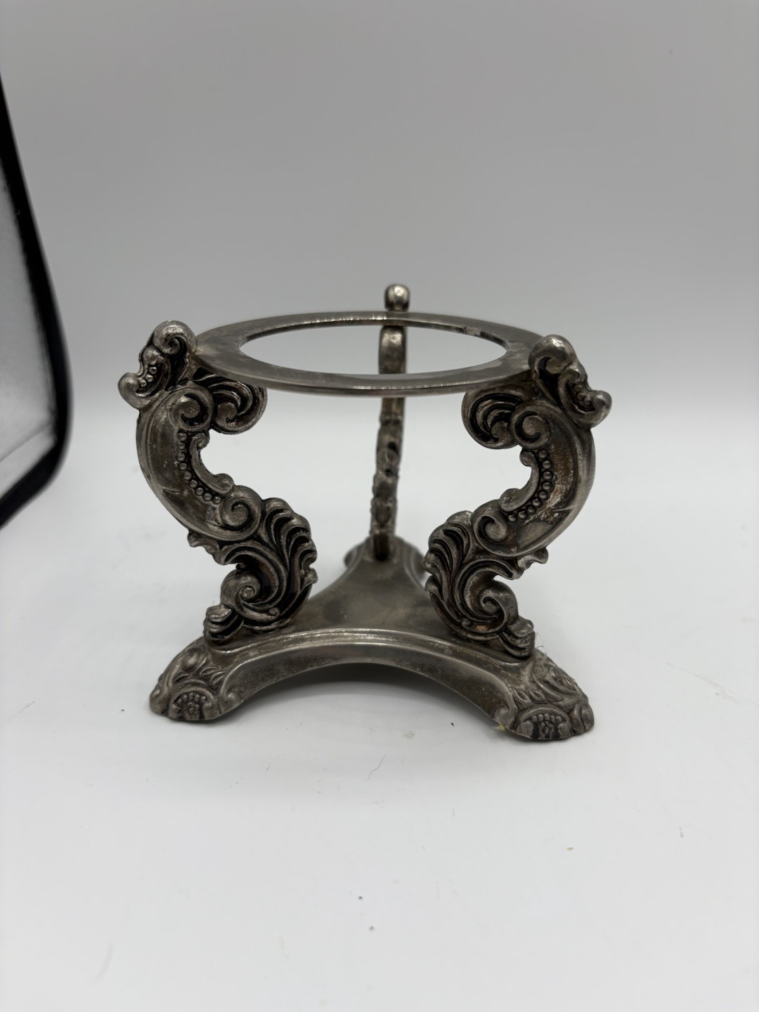Paperweight Stand Silverplated Ornate Godinger 3”