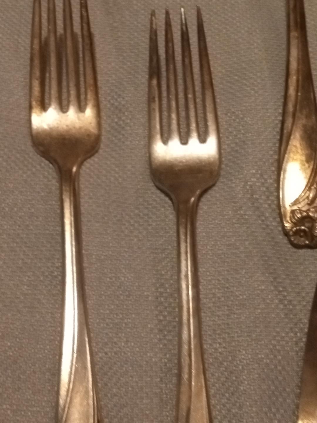 Rodgers Brothers Daffodils Flat Ware Set Silver plated Large Serving ...