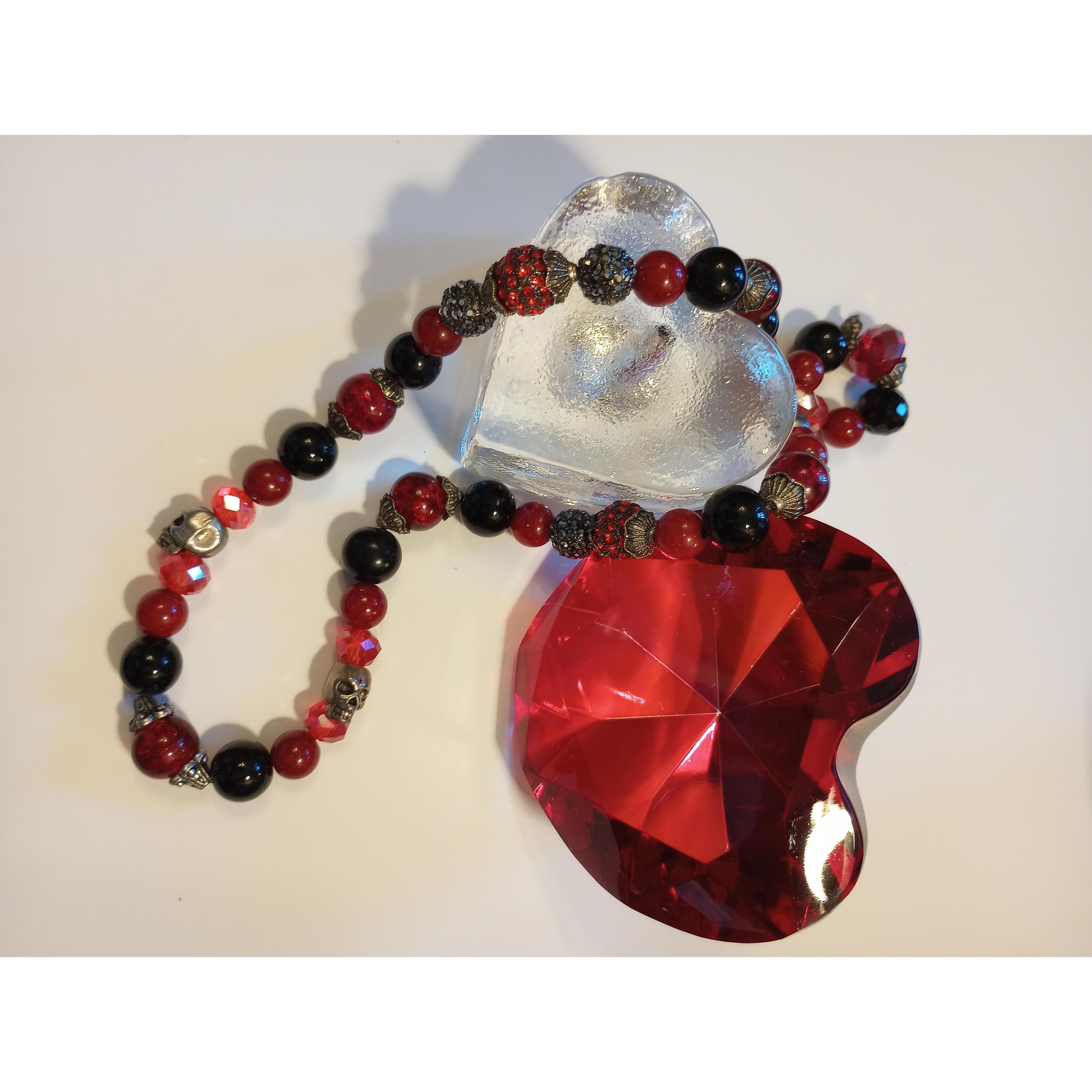 Vintage Red Black Silver Glass Crystal Beaded Gothic 20" Stretch Necklace