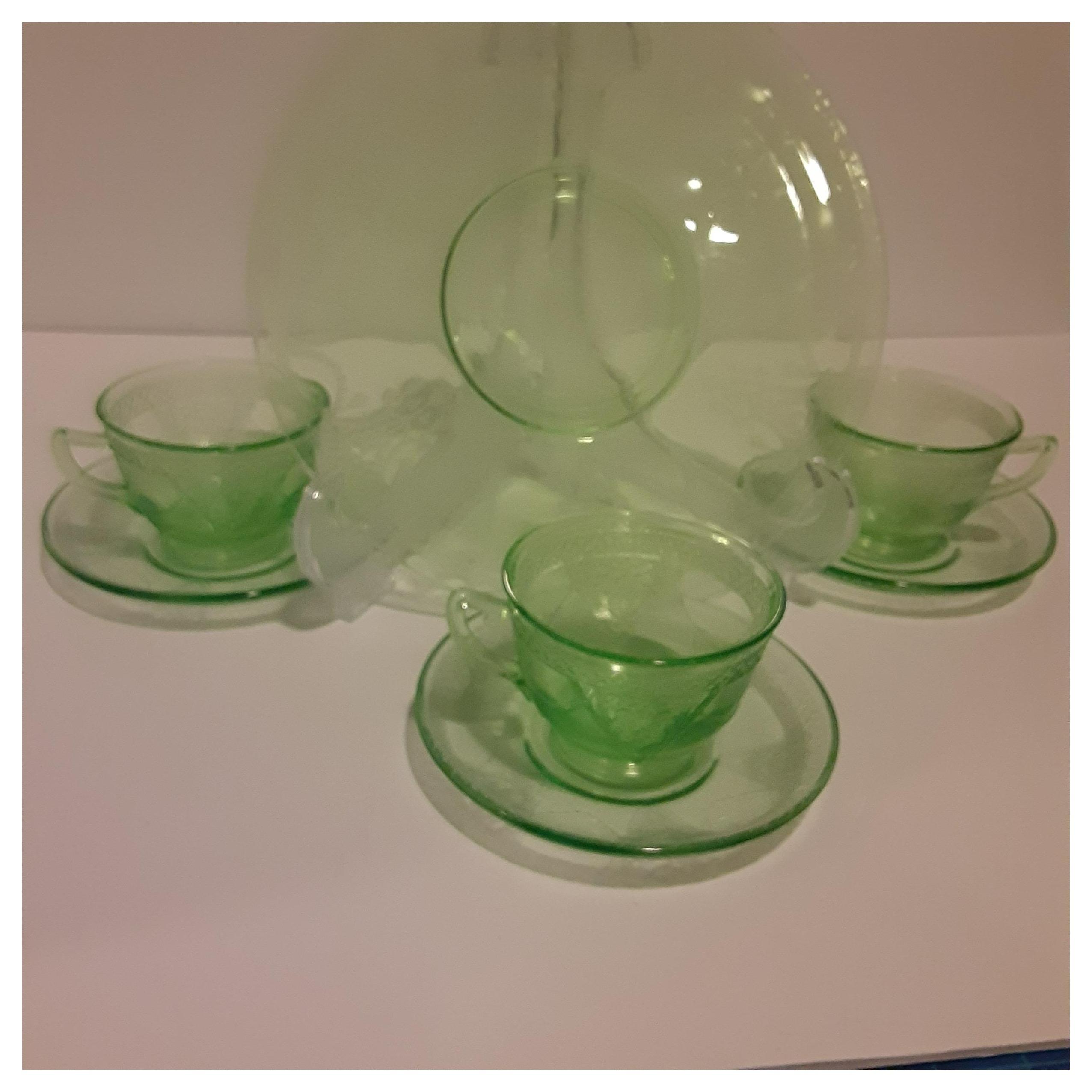 Set of Green Depression Glass, Uranium Glass, Glowy Glass, Federal ...