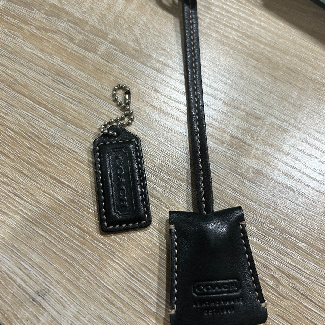 Coach Hangtag And Keycharm