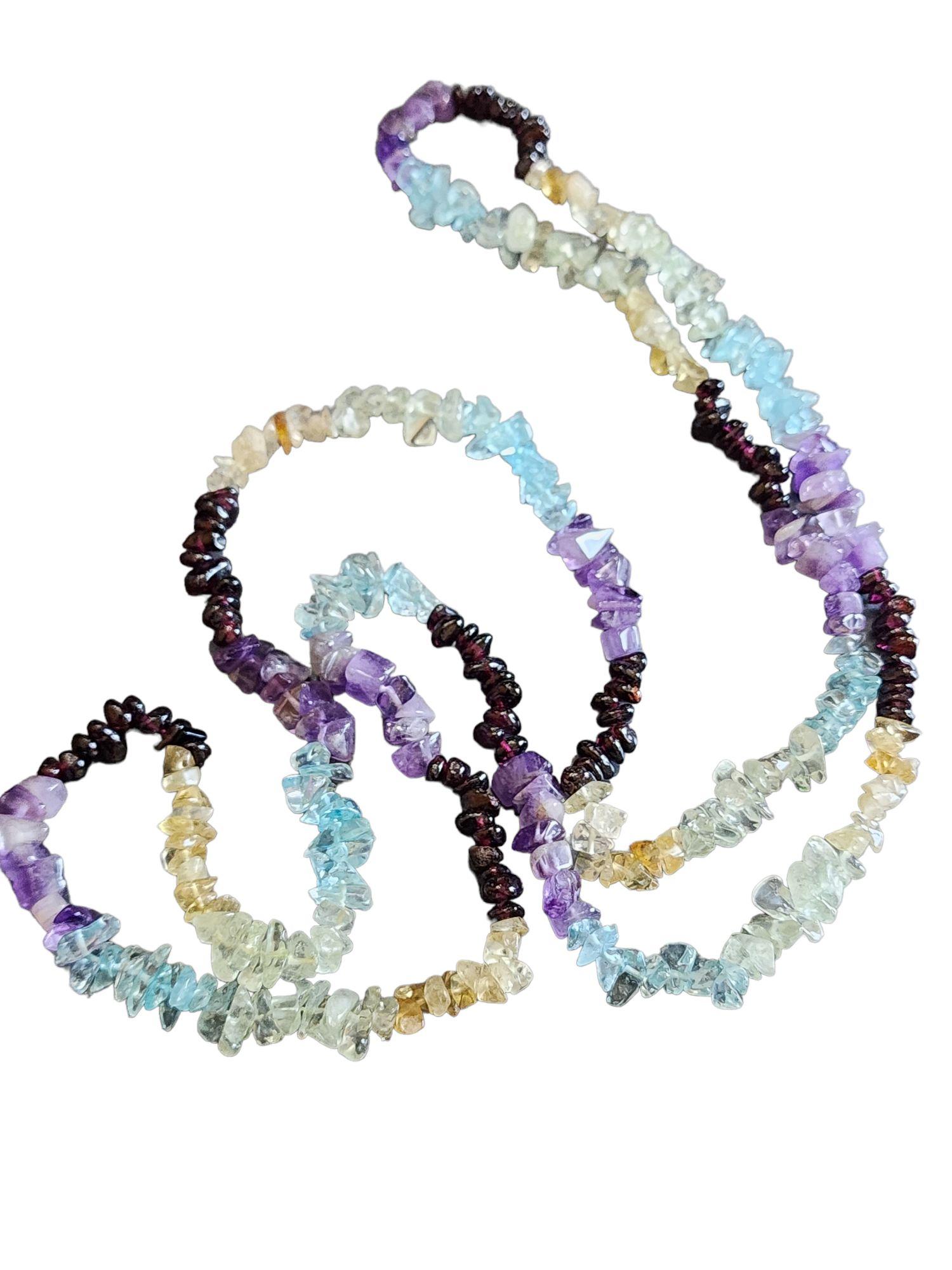 36" Vintage Precious Chip Loop Over Necklace