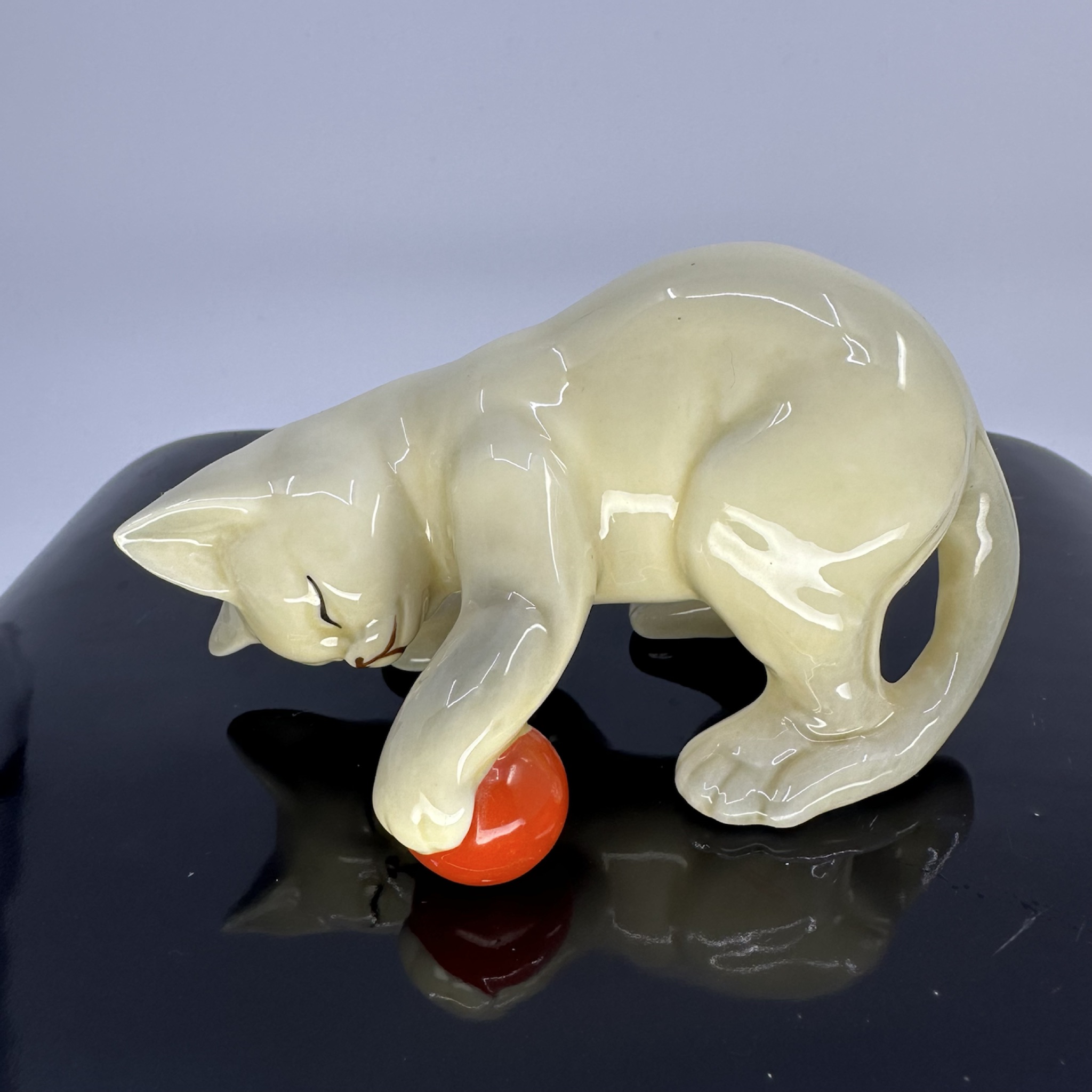 Danbury Mint Cats Of Character Bone China Kitten With Red Ball