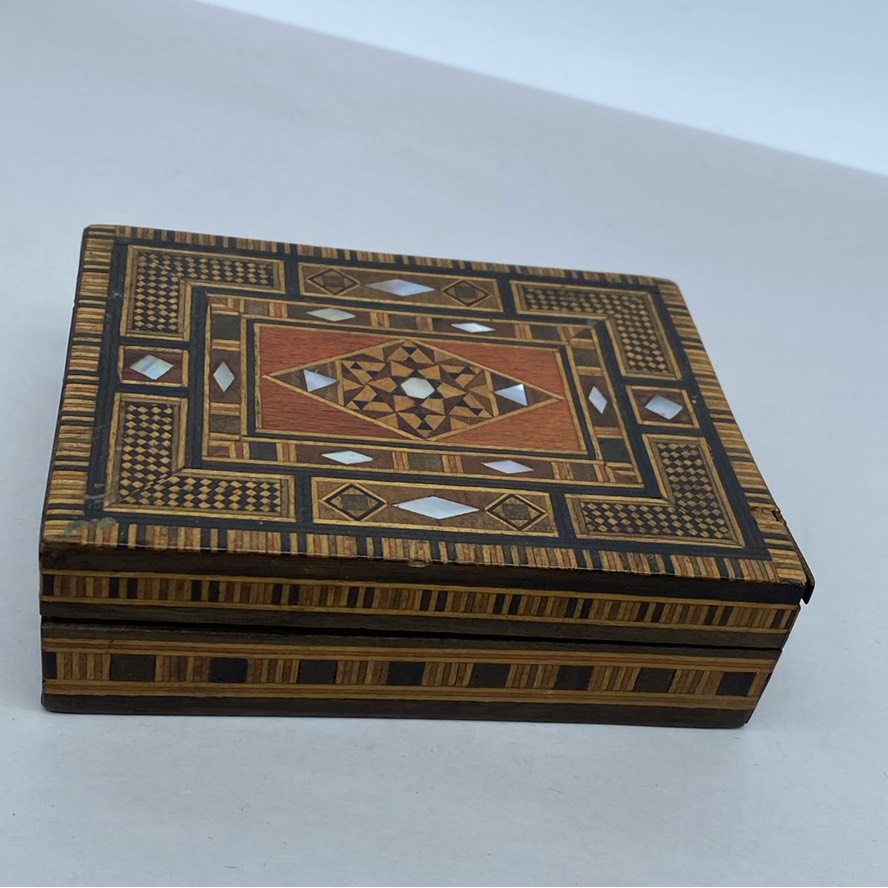 #0782 Syrian Mother Of Pearl Inlay Marquetry Wooden Trinket Box