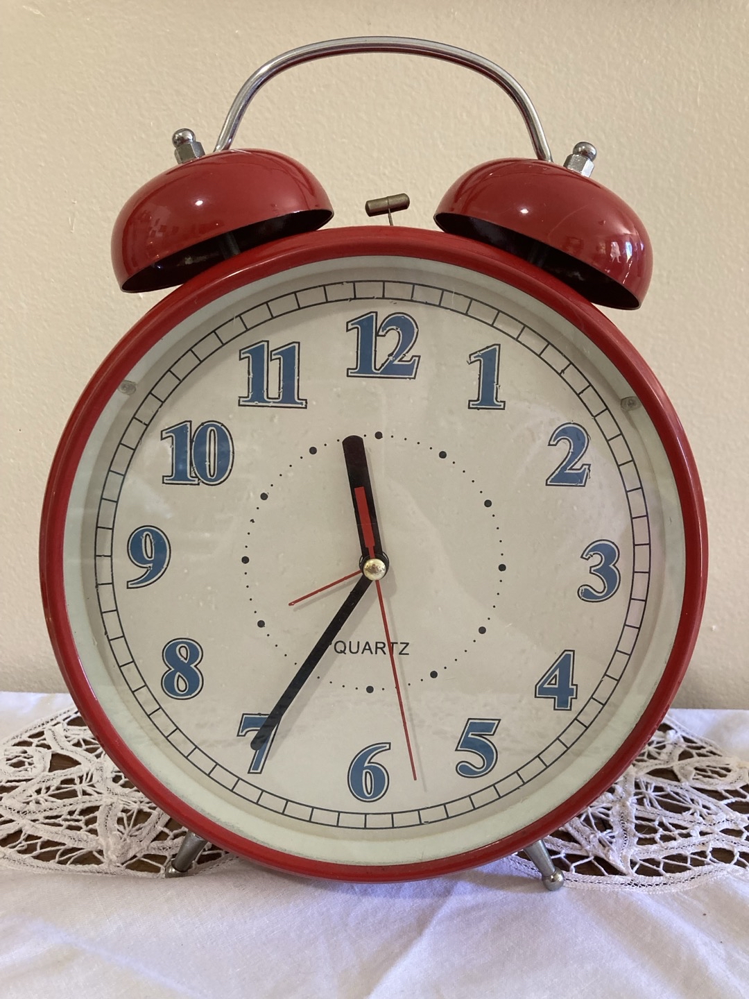 VINTAGE BIG RED METAL BELL CLOCK - Blue Numbers - Red Hands & 2nd Hand ...
