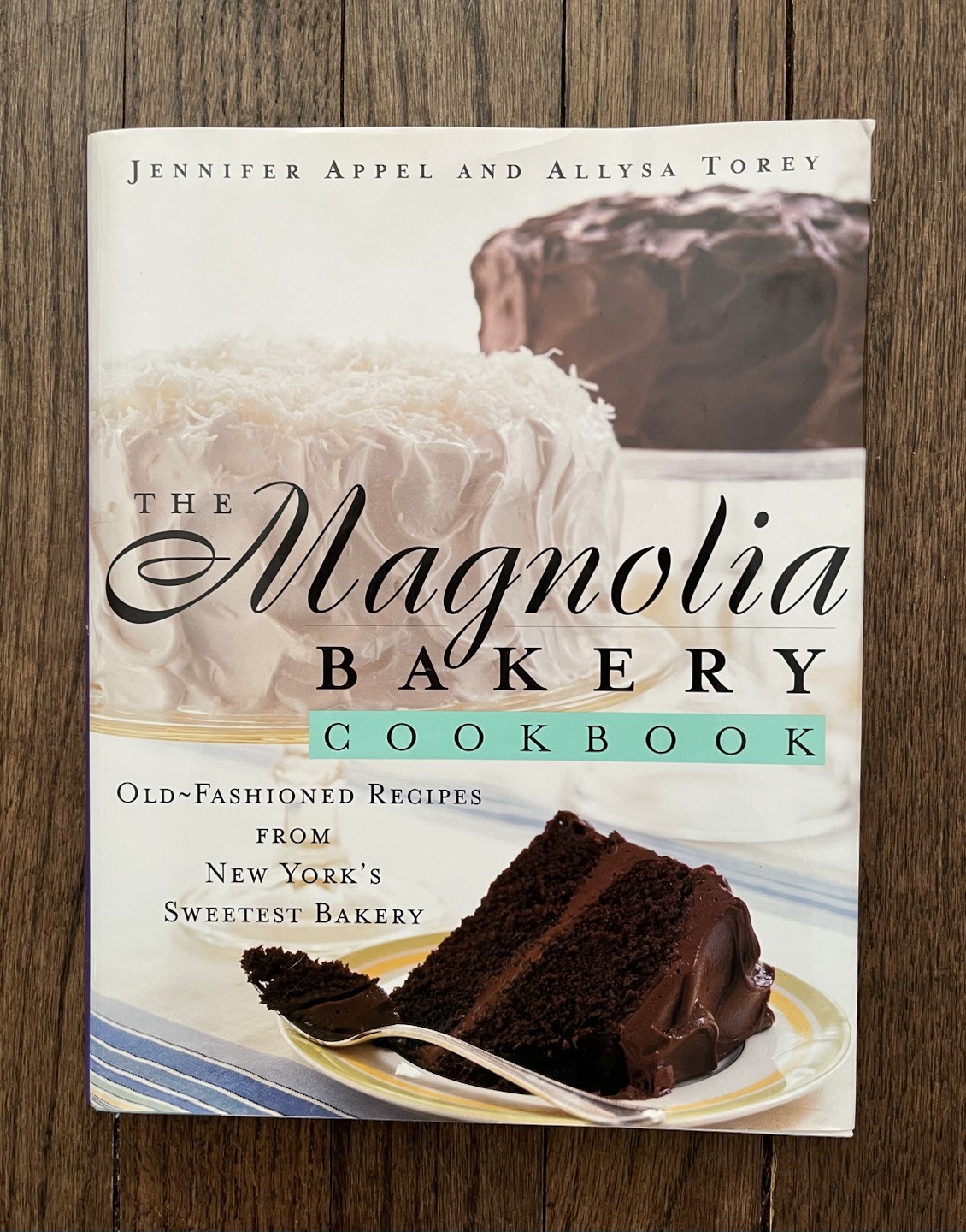 The Magnolia Bakery Cookbook famous NYC cupcakes desserts