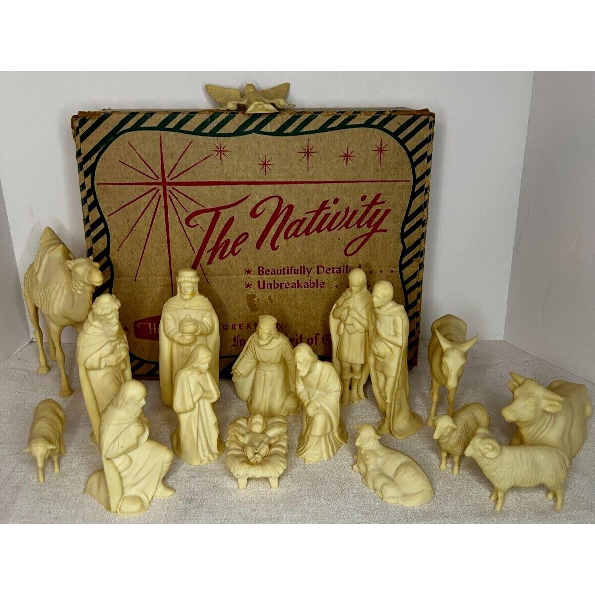 Vintage The Nativity ~ White Unbreakable 17pc Set ~ 1950's A Hartland ...