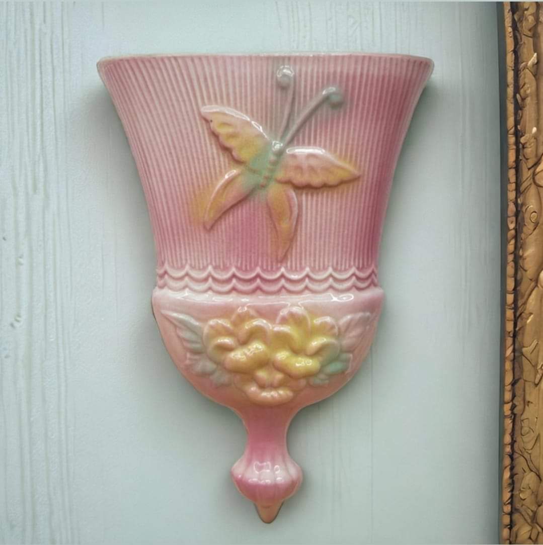Vintage Hull Art Pottery Pink Sunglow Whisk Broom Wall Pocket