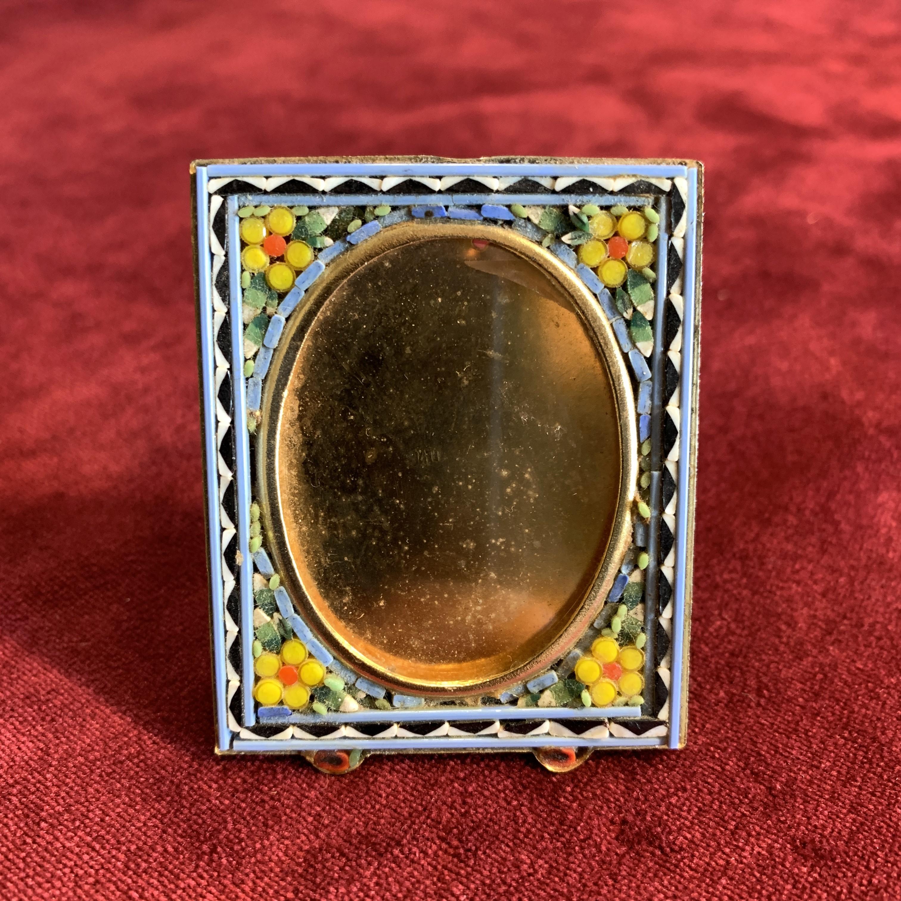 Micro Mosaic Square Frame