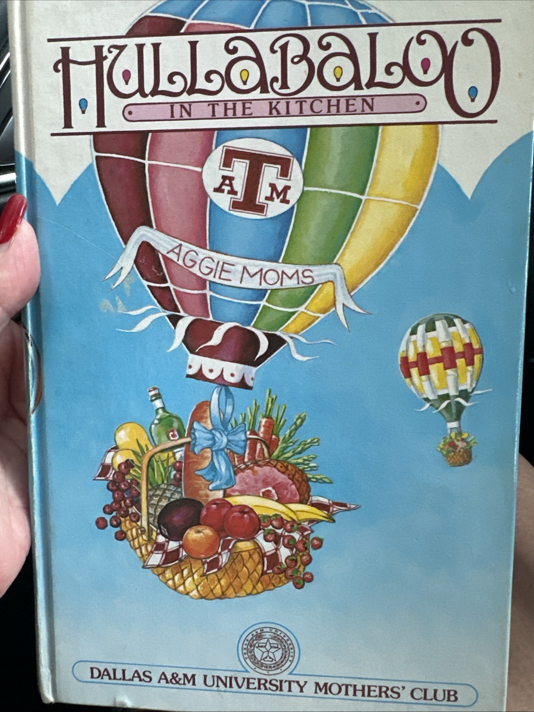 Hullabaloo in the Kitchen Dallas TX Aggie Moms Club Cookbook 1983 First ...