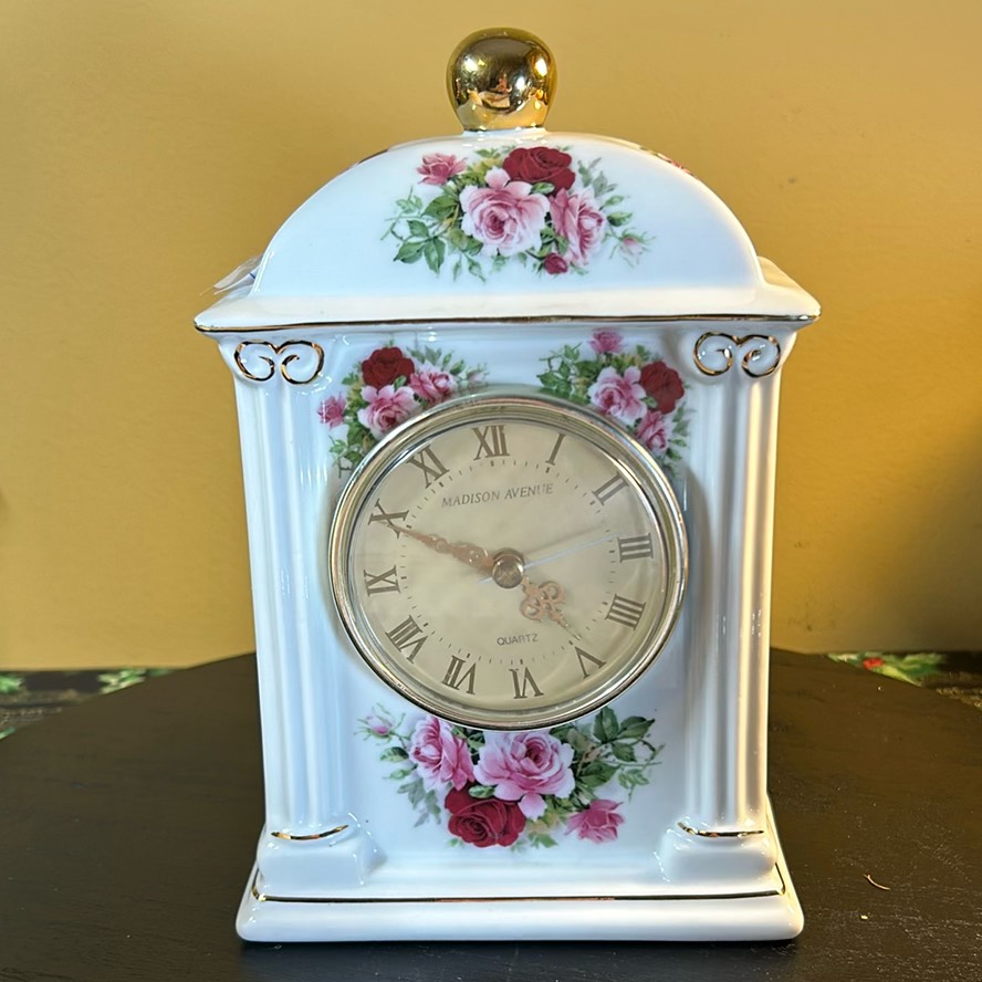 94 Vintage Quartz Porcelain Mantle Clock Shabby Rose Victorian style ...