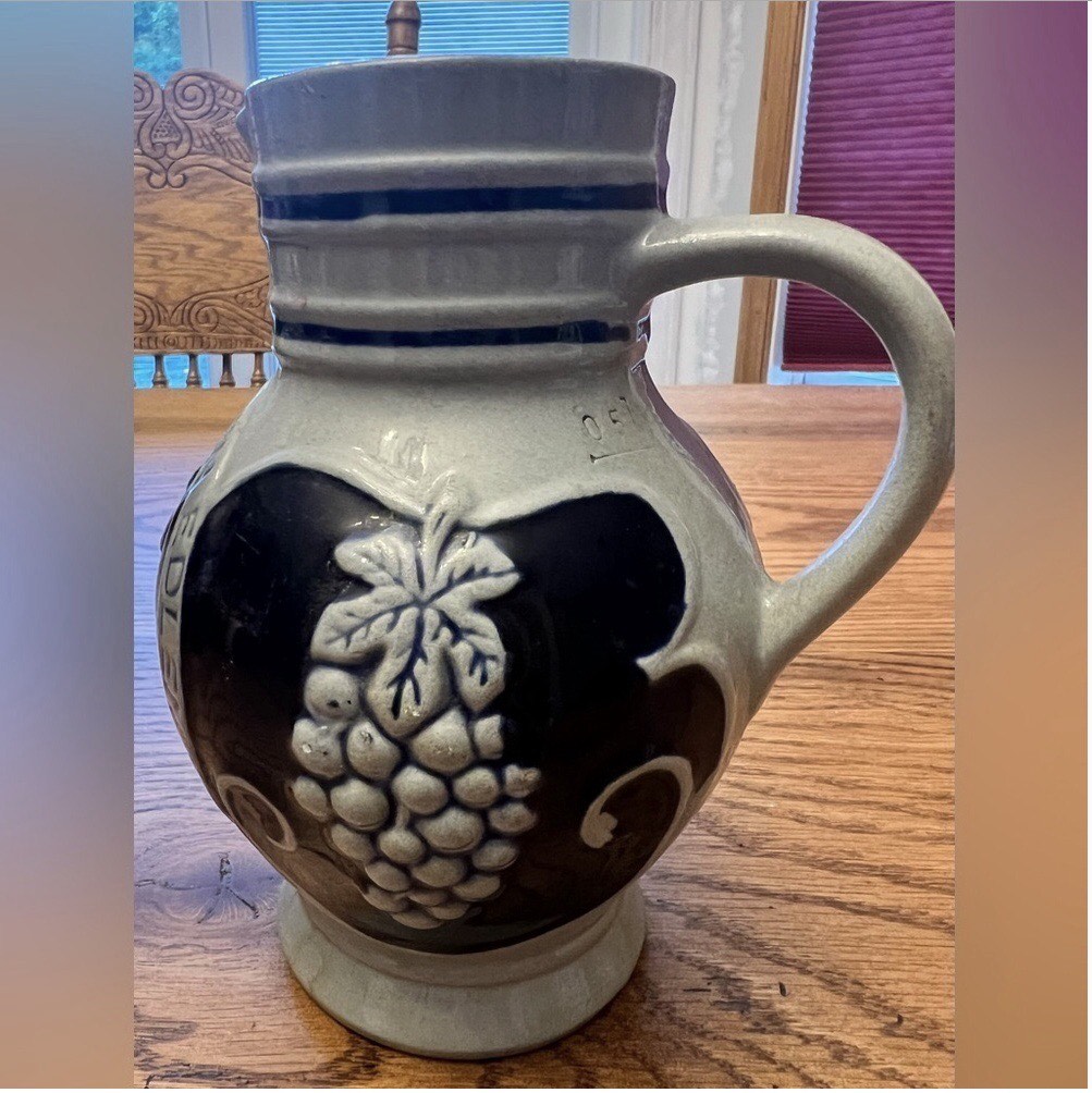 Trink Aus Stein Wine Pitcher Den Edlen Wein