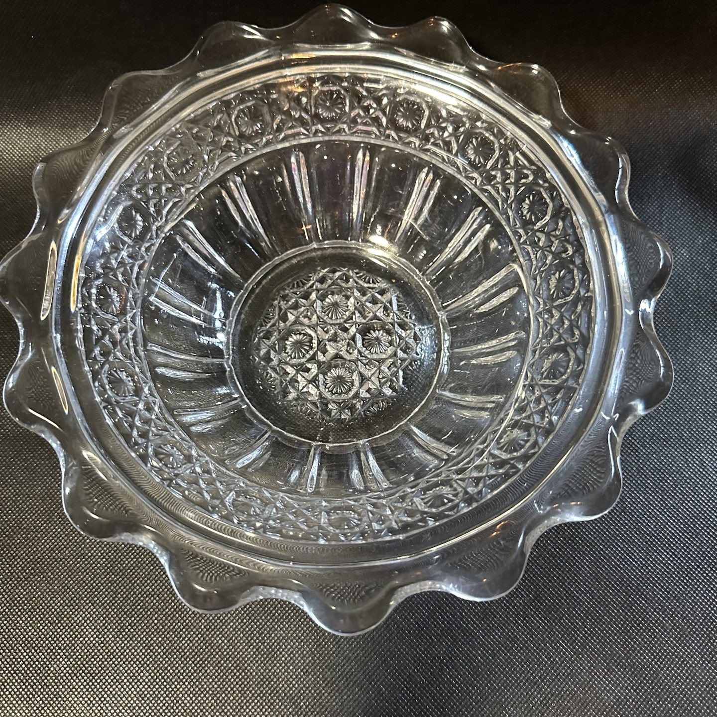 #30 EAPG John B Higbee Glass Hawaiian Lei Berry Bowl 9” Scalloped