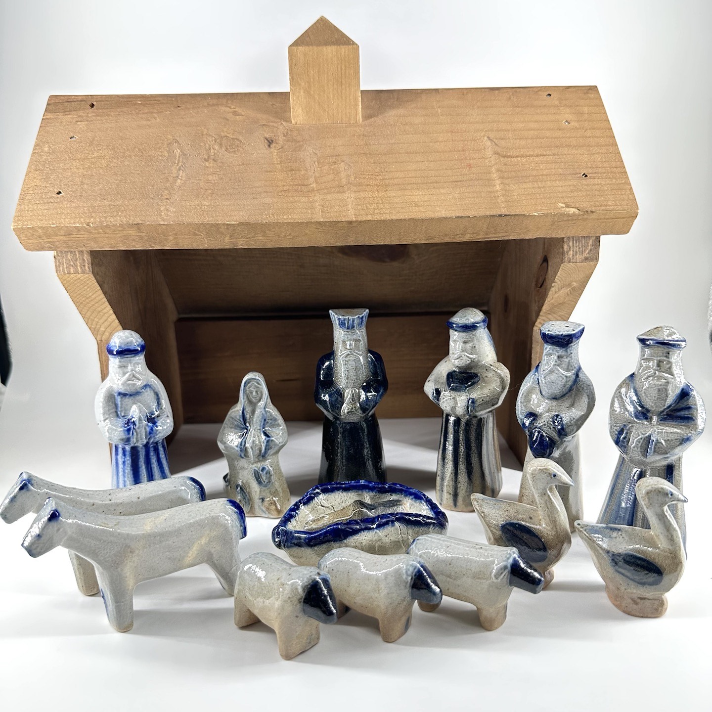 1986 D Eldreth Blue Gray Salt Glaze 15 Pc. Nativity Set