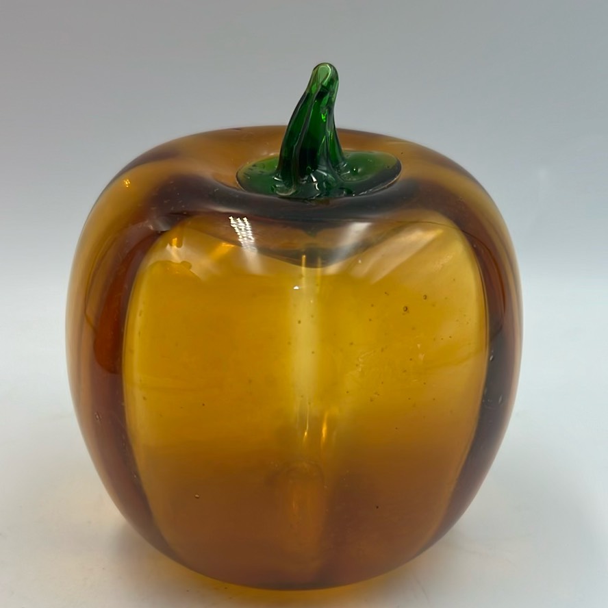 07 Blenko Art Glass Pumpkin 4”